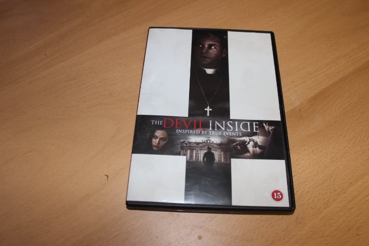 DVD-film: The devil inside (Fernand.. | Köp från Blabom på Tradera ...