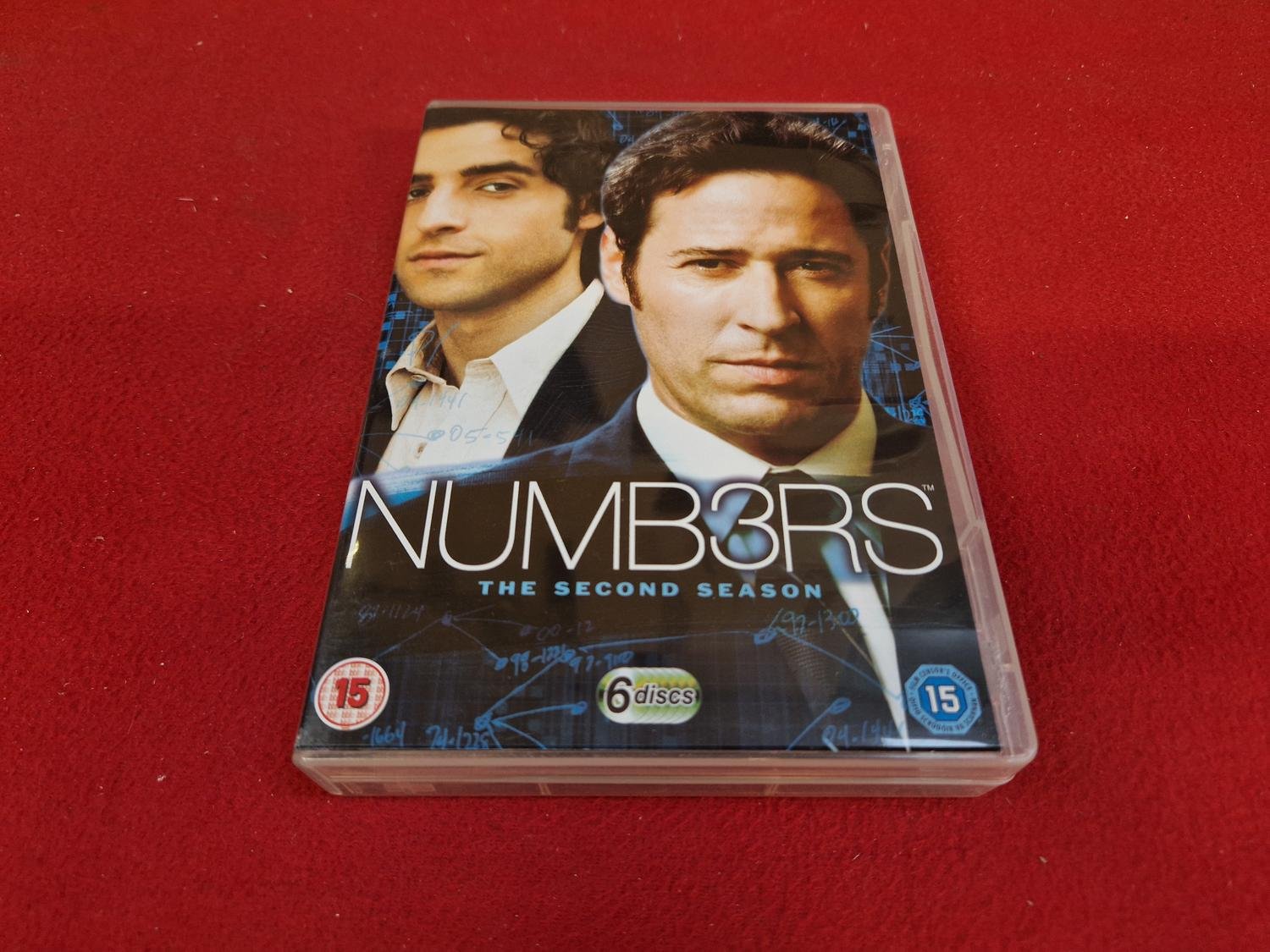 NUMBERS SEASON 2 BOX till DVD | Köp från game-world på Tradera (570918775)