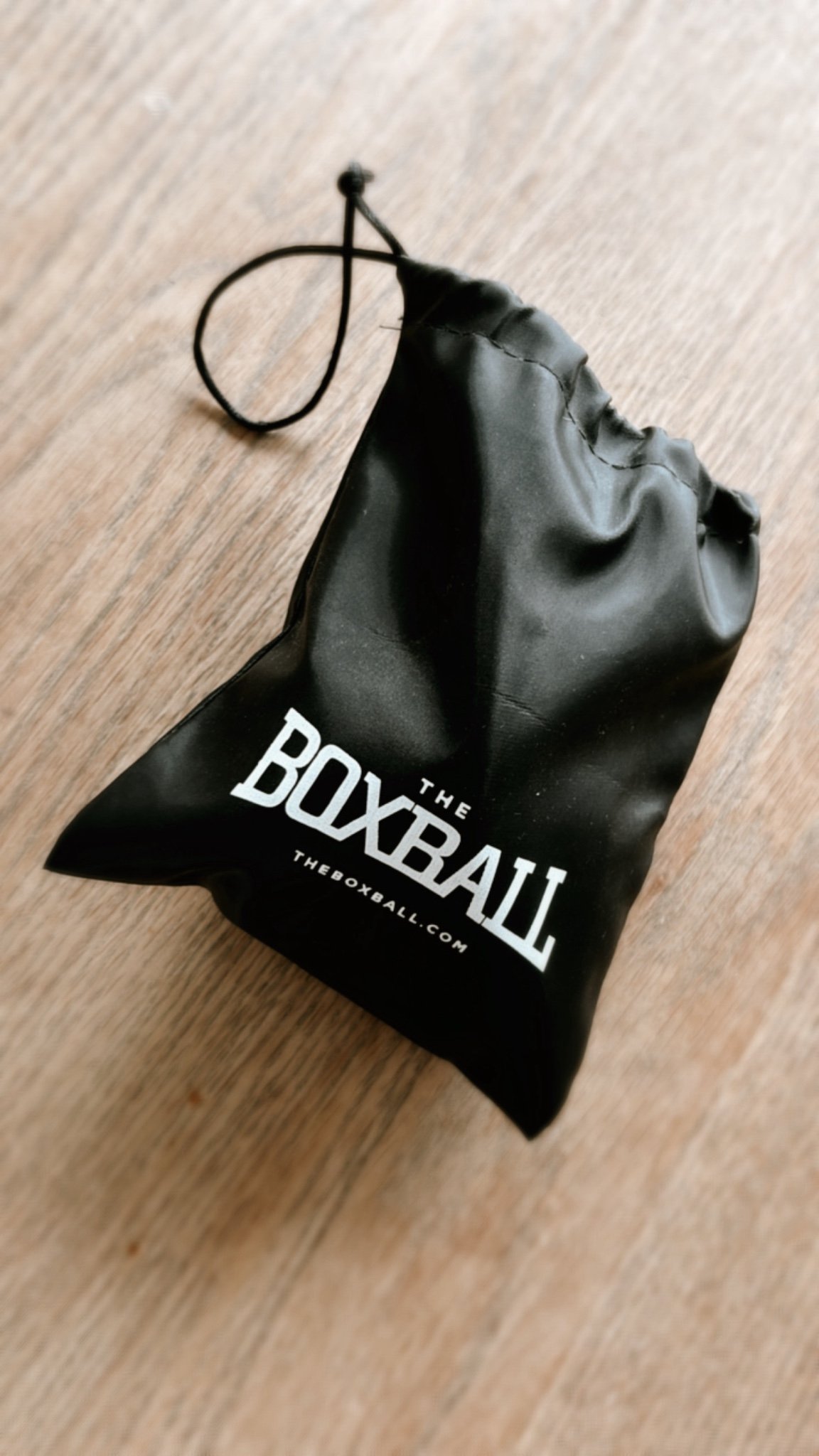 Se produkter som liknar Boxbollen Original Röd på Tradera (631737439)