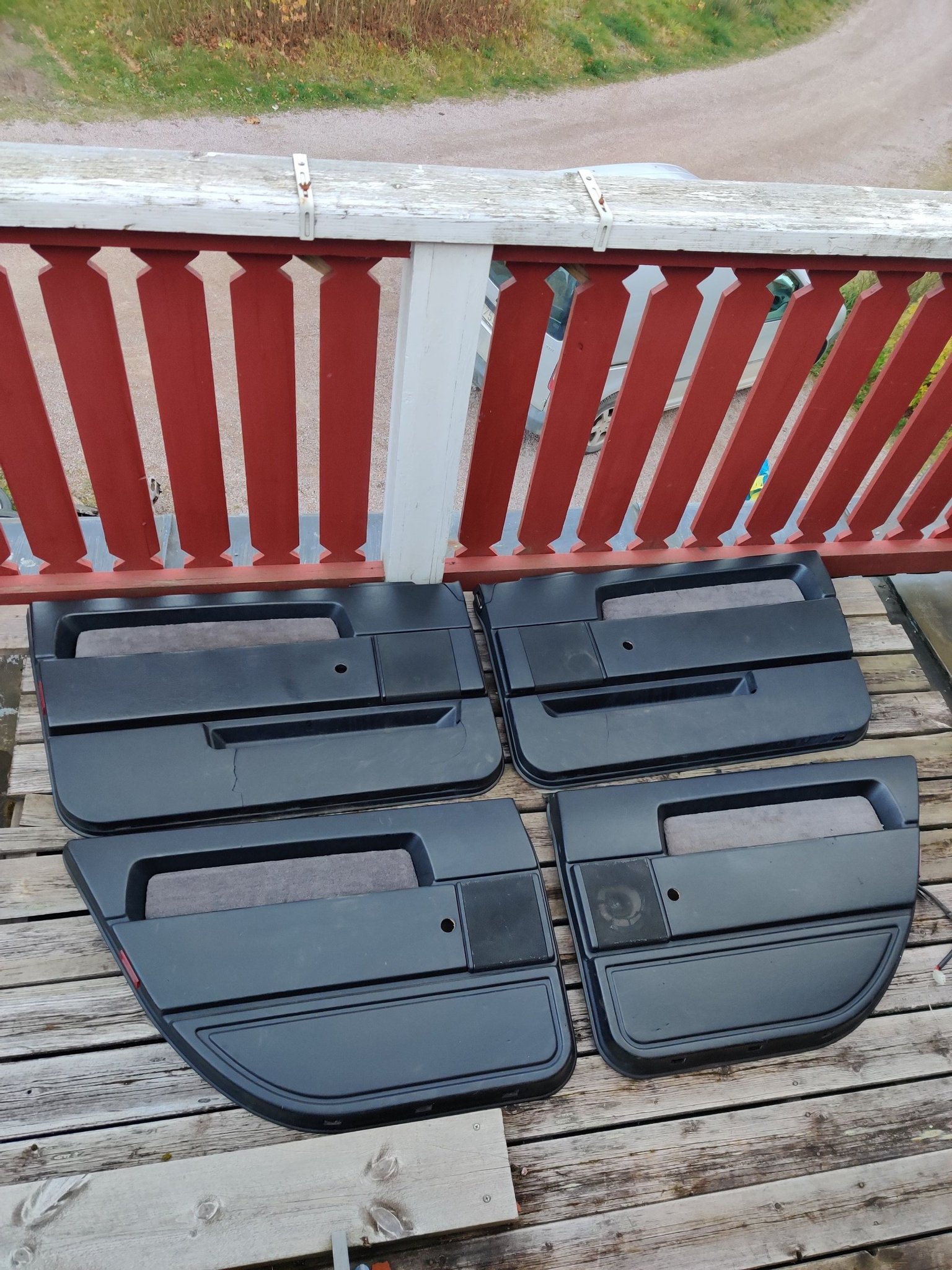 Se produkter som liknar Volvo 740/940 dörrsidor (Ovan.. på Tradera ...