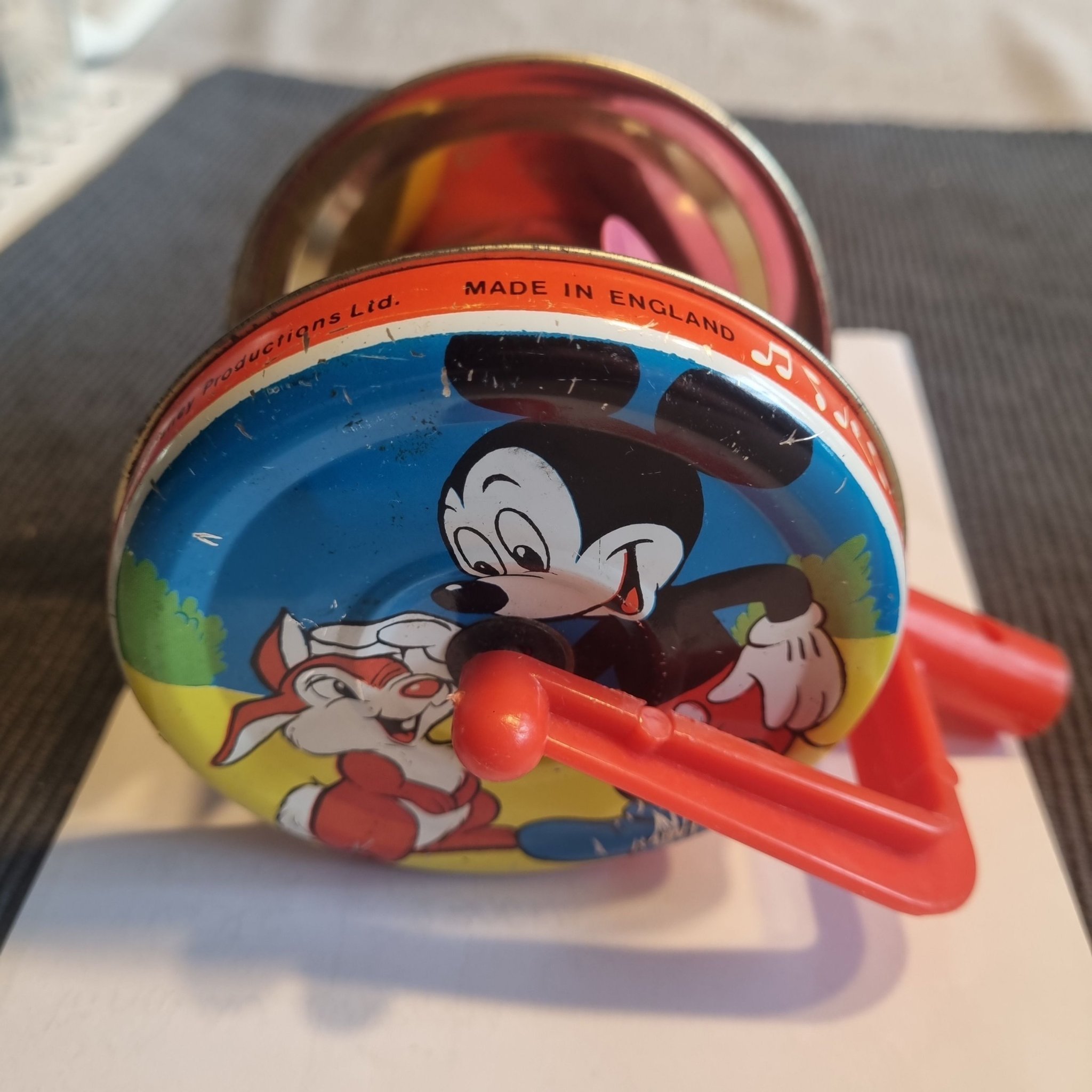 Mickey Mouse & Pluto - Spinnande leksak | Köp på Tradera (710848880)