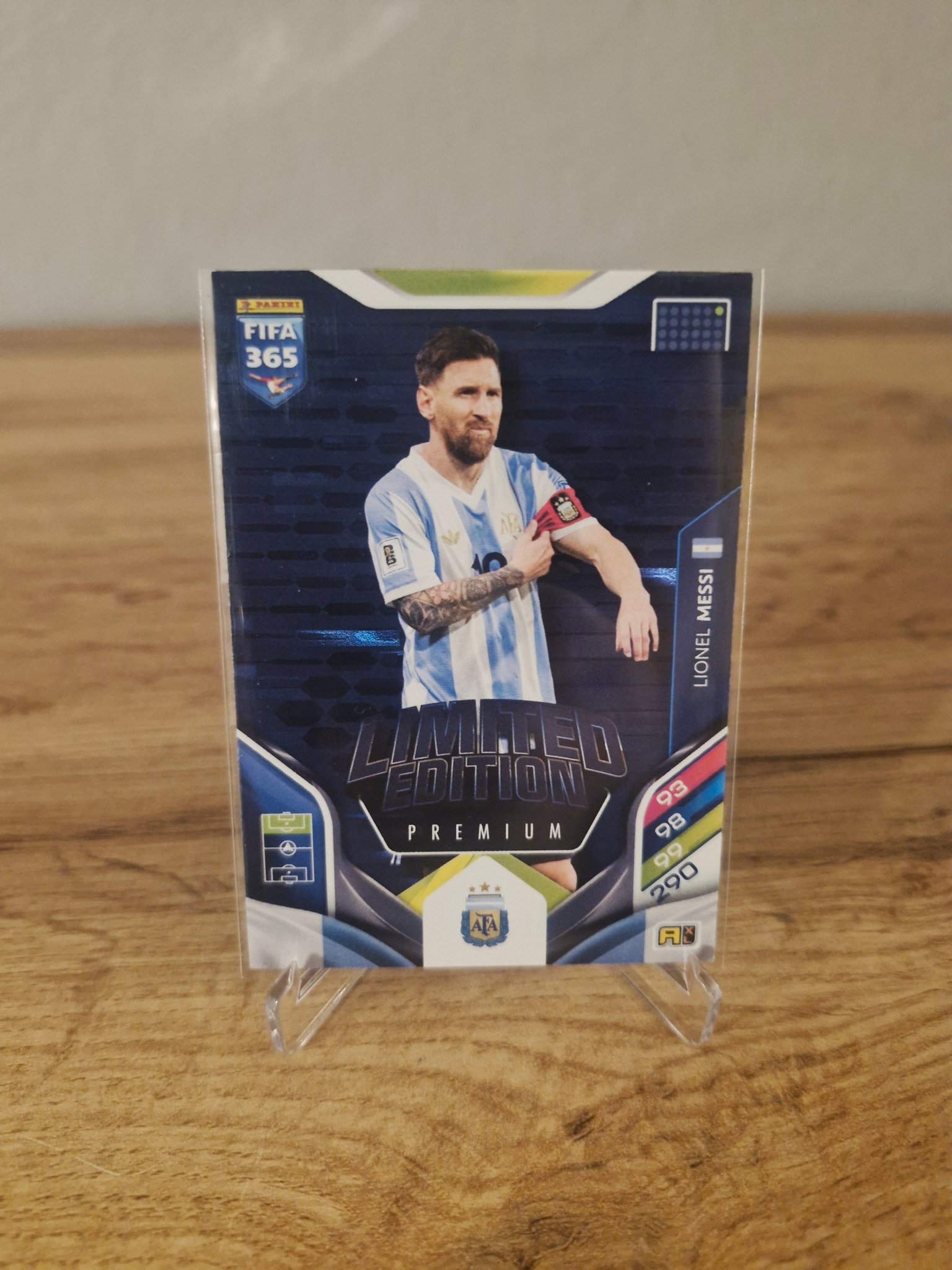 Lionel Messi - Limited Edition Premium - FIFA 3.. | Köp på Tradera (698387292)