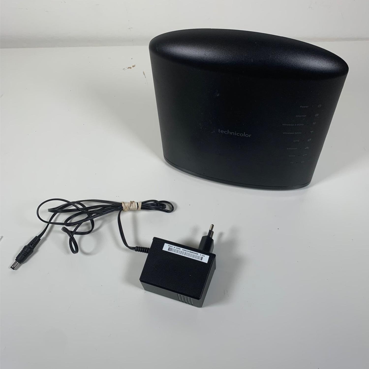 Technicolor TG389AC Trådlös Router Wireless | Köp på Tradera (608123660)