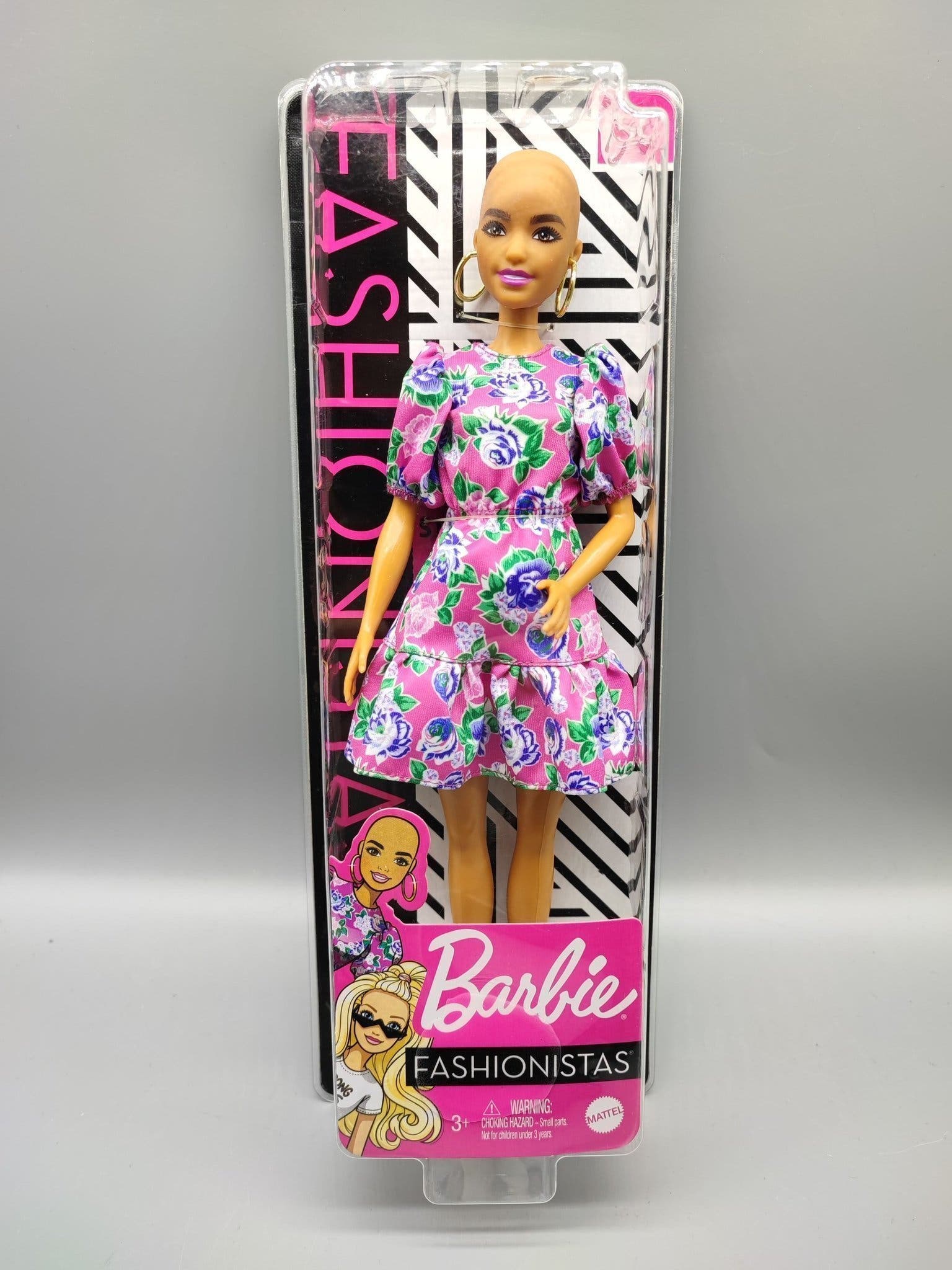 Se produkter som liknar Barbie Fashionistas - Mattel .. på Tradera ...