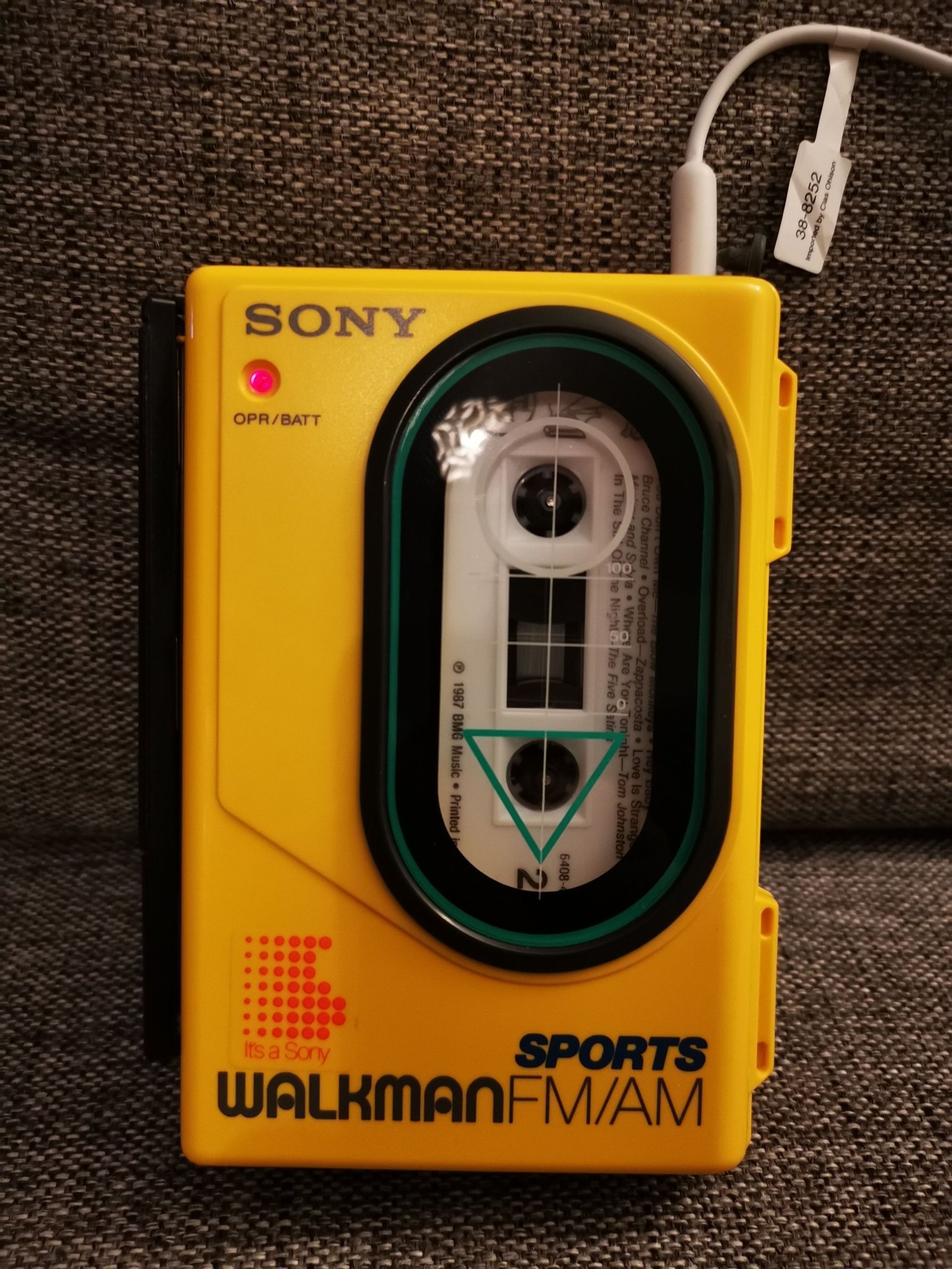 SONY Sport Walkman FM/AM WM-F35 | Köp på Tradera (571420424)