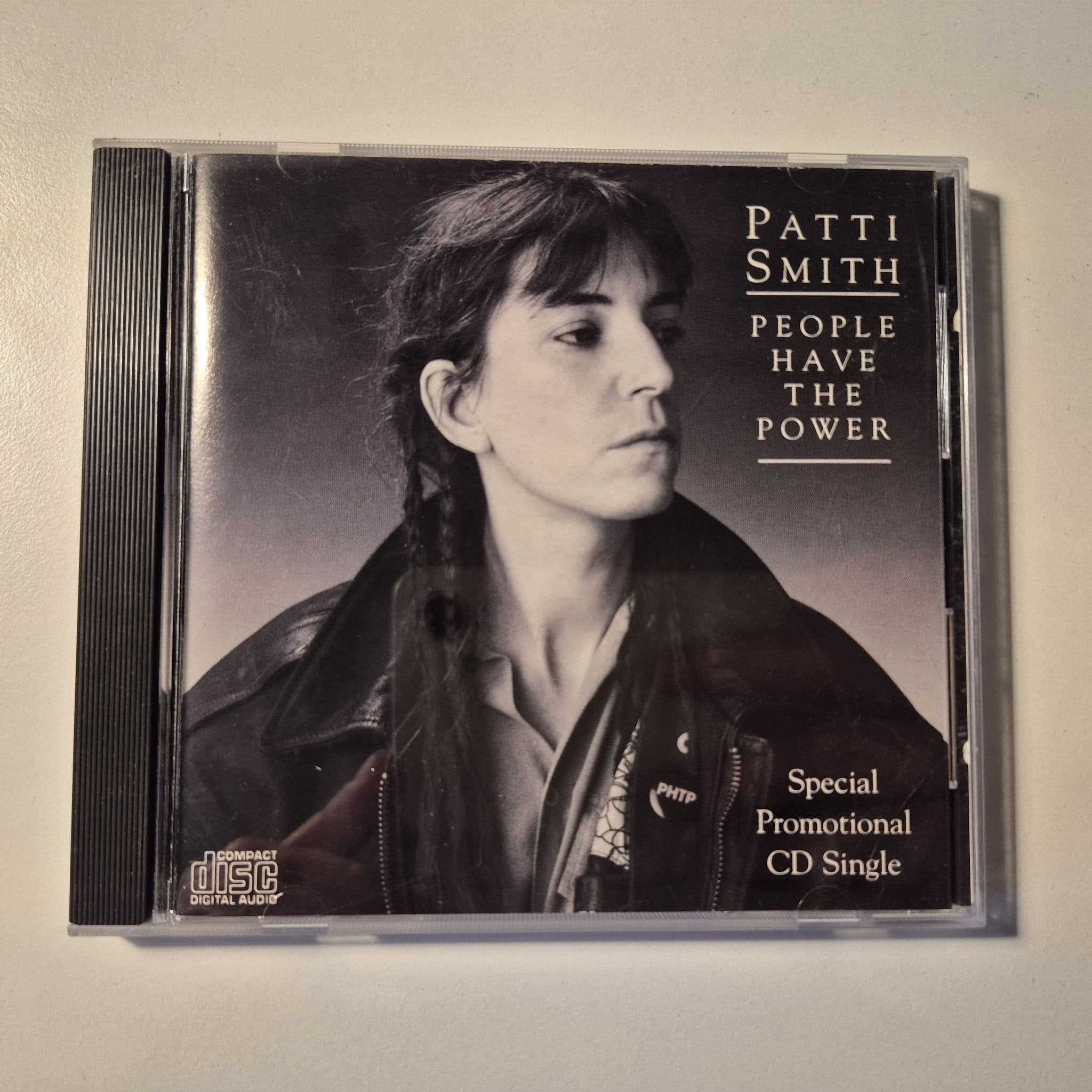 Patti Smith - People Have The Power 1988 | Köp på Tradera (661874400)