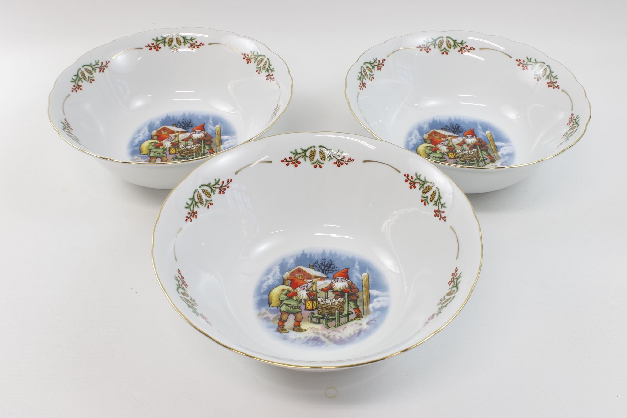 Fyrklövern 3x Stora Skålar - Gammaldags Jul Exc.. | Köp på Tradera ...