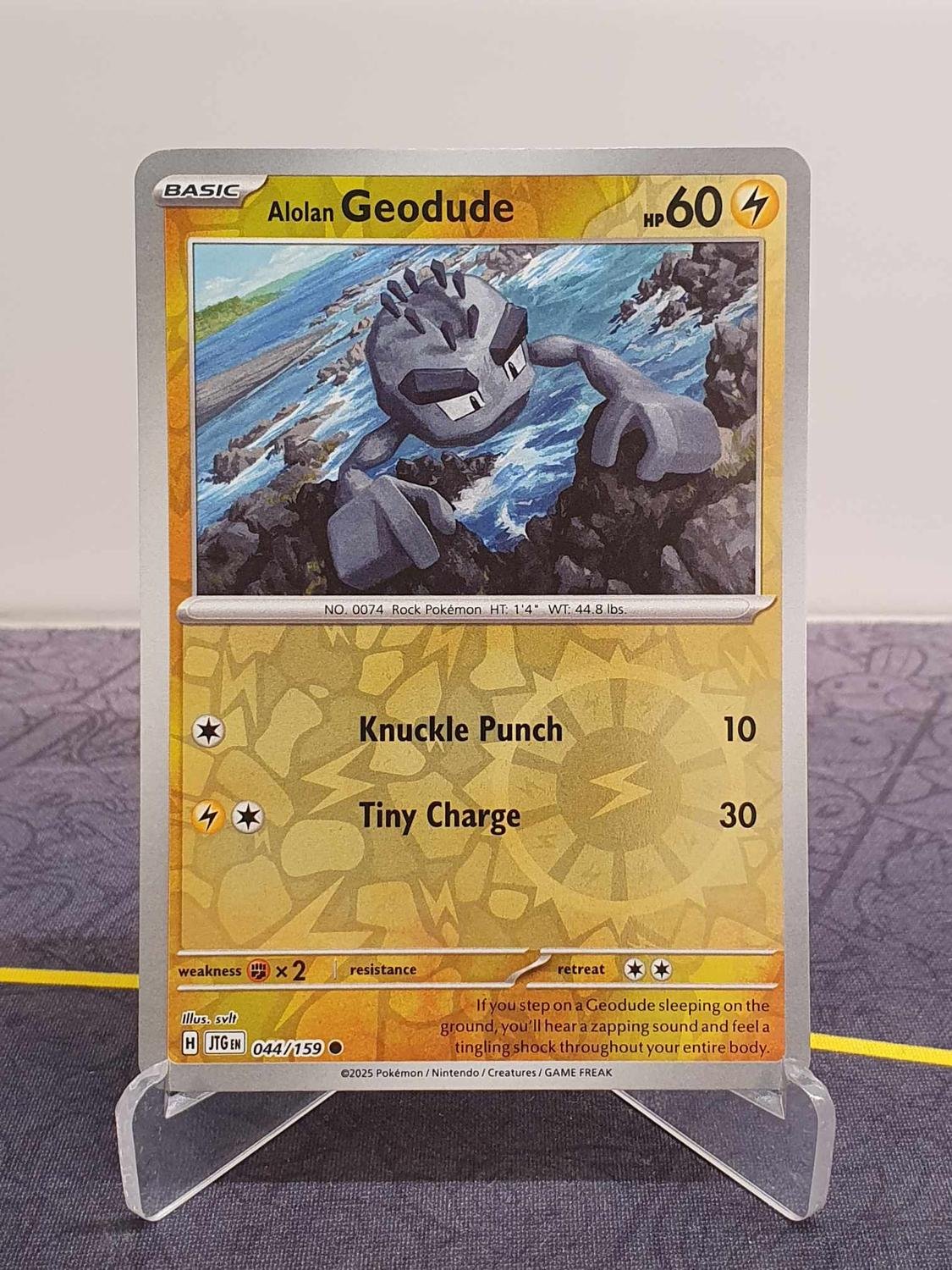 ALOLAN GEODUDE 044/159 - Reverse Holo - Journey.. | Köp på Tradera ...
