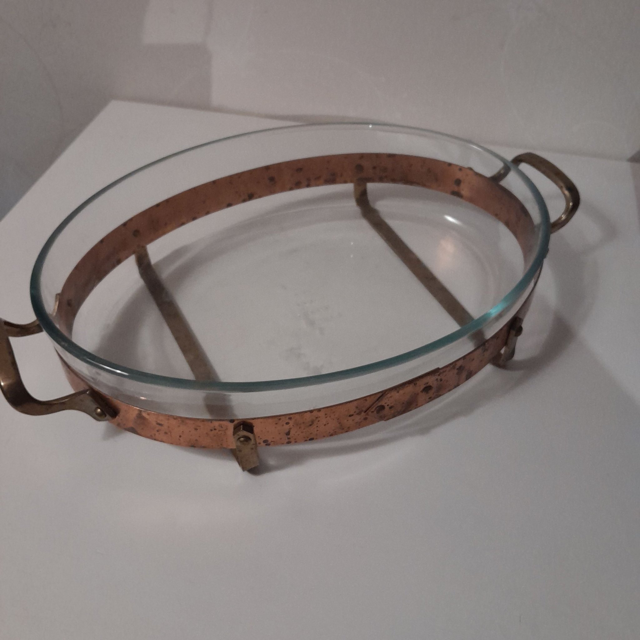 Pyrex glasform ugnsform med kopparställ | Köp på Tradera (710871216)