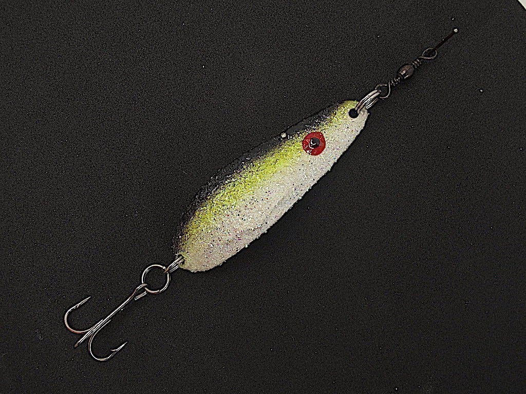 Se produkter som liknar 1 st Slitz BIG White-Yellow-B.. på Tradera ...