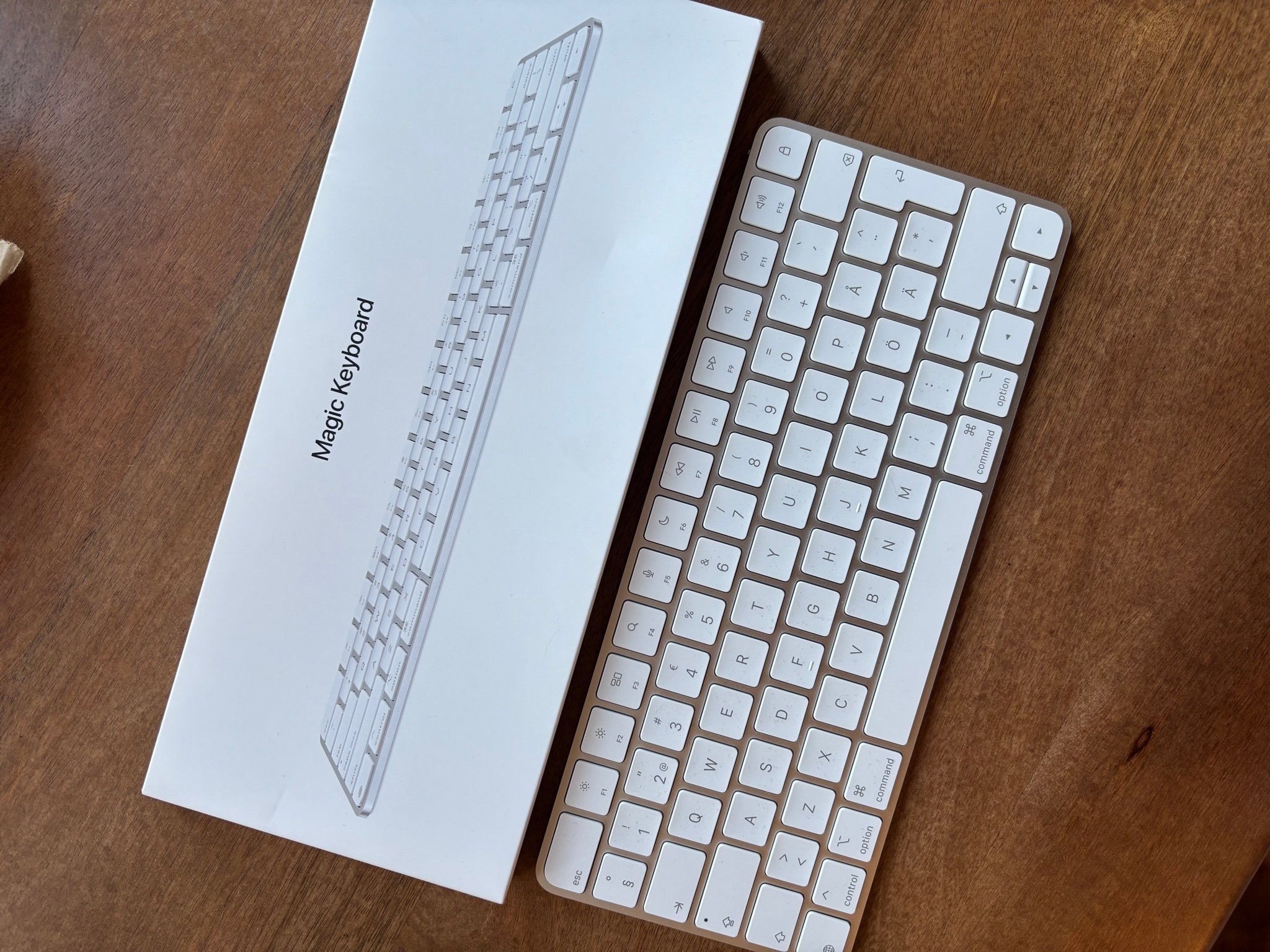 Se produkter som liknar Apple Magic Keyboard USB-C ta.. på Tradera ...