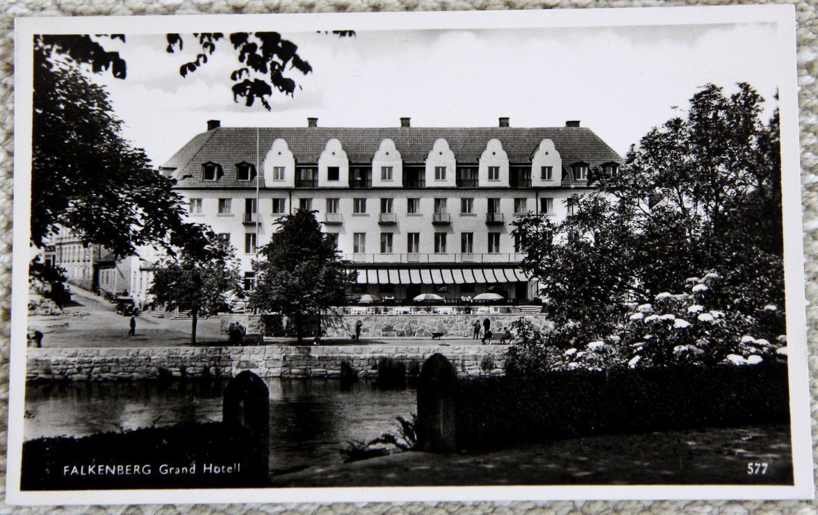 Se produkter som liknar - FALKENBERG - GRAND HOTEL - på Tradera (696383388)