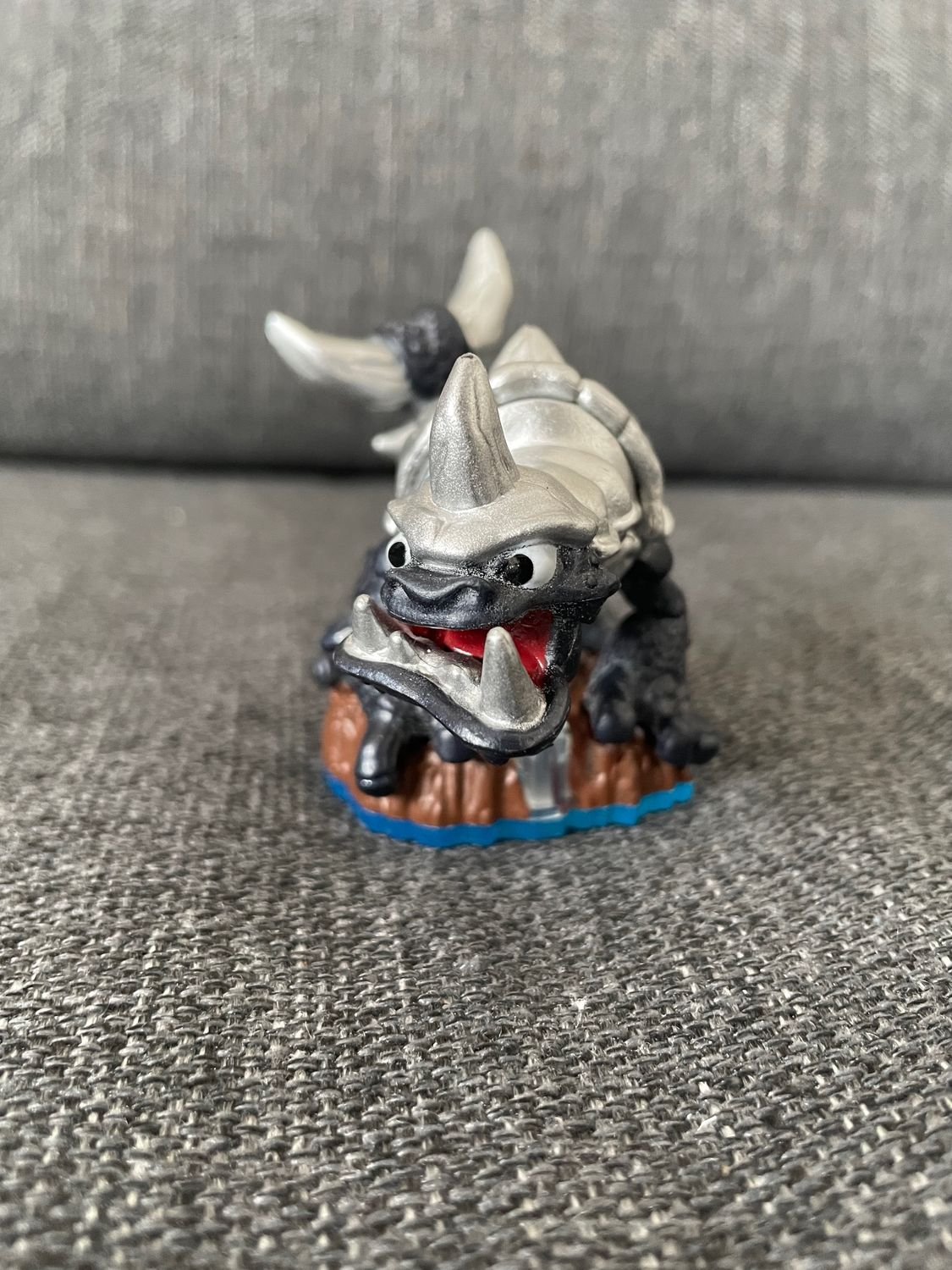 Dark Slobber Tooth Skyöanders Swap Force | Köp på Tradera (663030691)