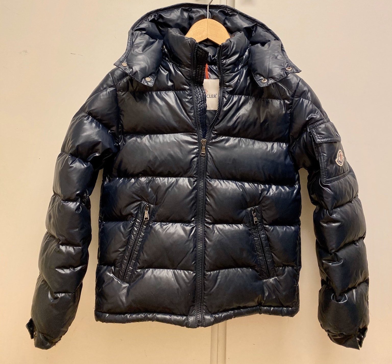 Moncler jacka (barn) (380541942) ᐈ Köp på Tradera