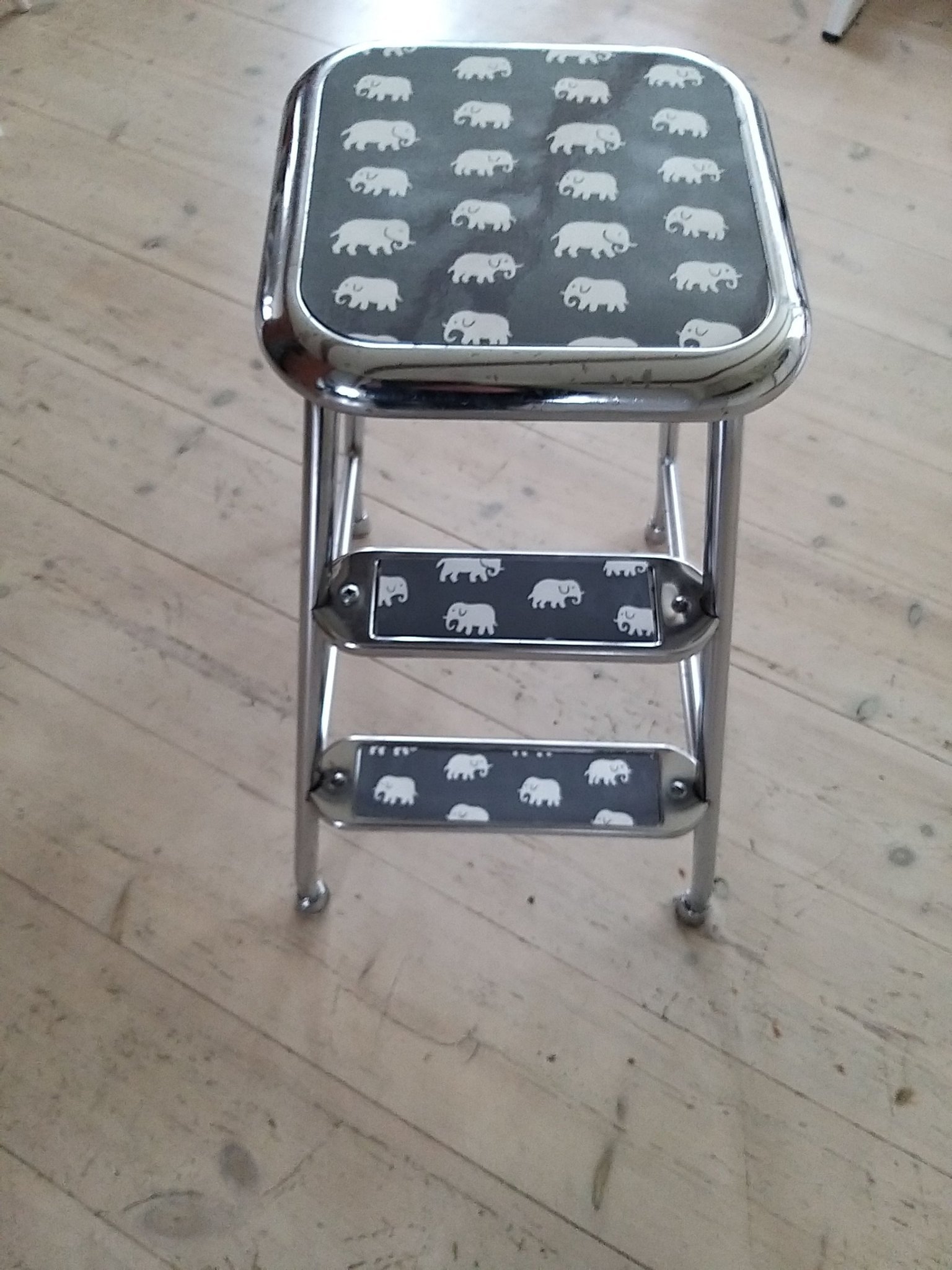 Beslag / klädsel till Awab pall stegpall. Svens.. | Köp på Tradera ...