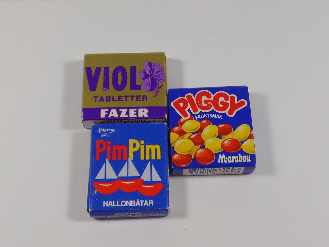 Se produkter som liknar 3st Tomma Tablettaskar från 8.. på Tradera ...