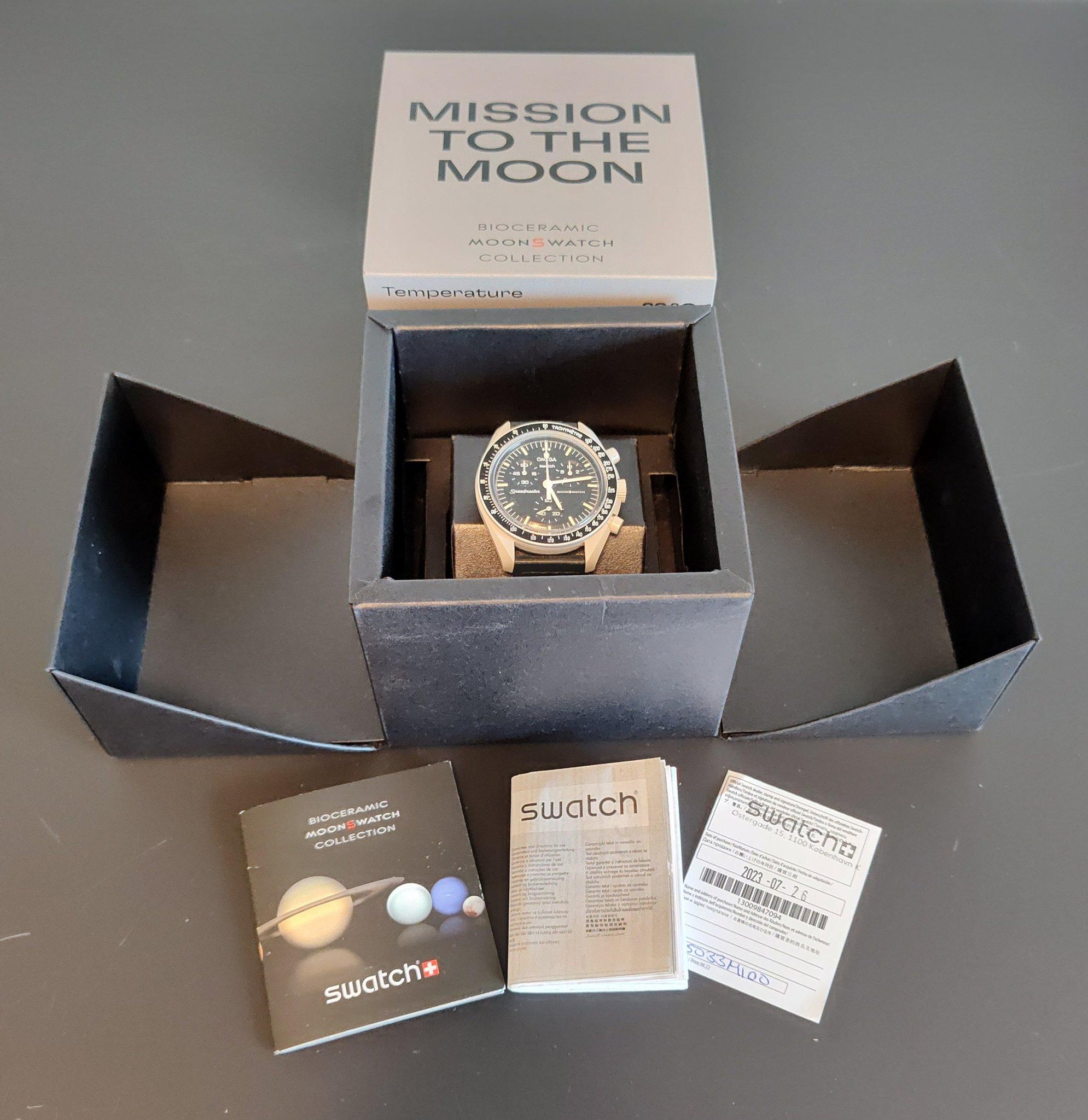 Se produkter som liknar Klocka, Swatch X Omega, MoonS.. på Tradera ...