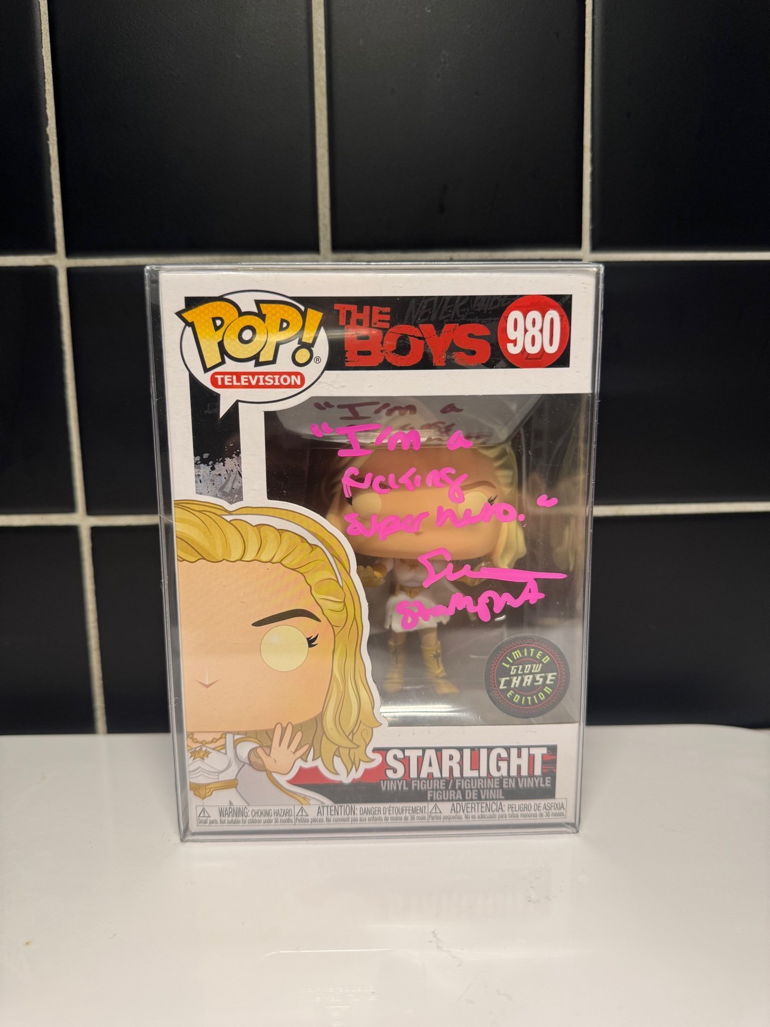 Funko Pop! The Boys - Starlight (CHASE) 980 Sig.. | Köp på Tradera ...