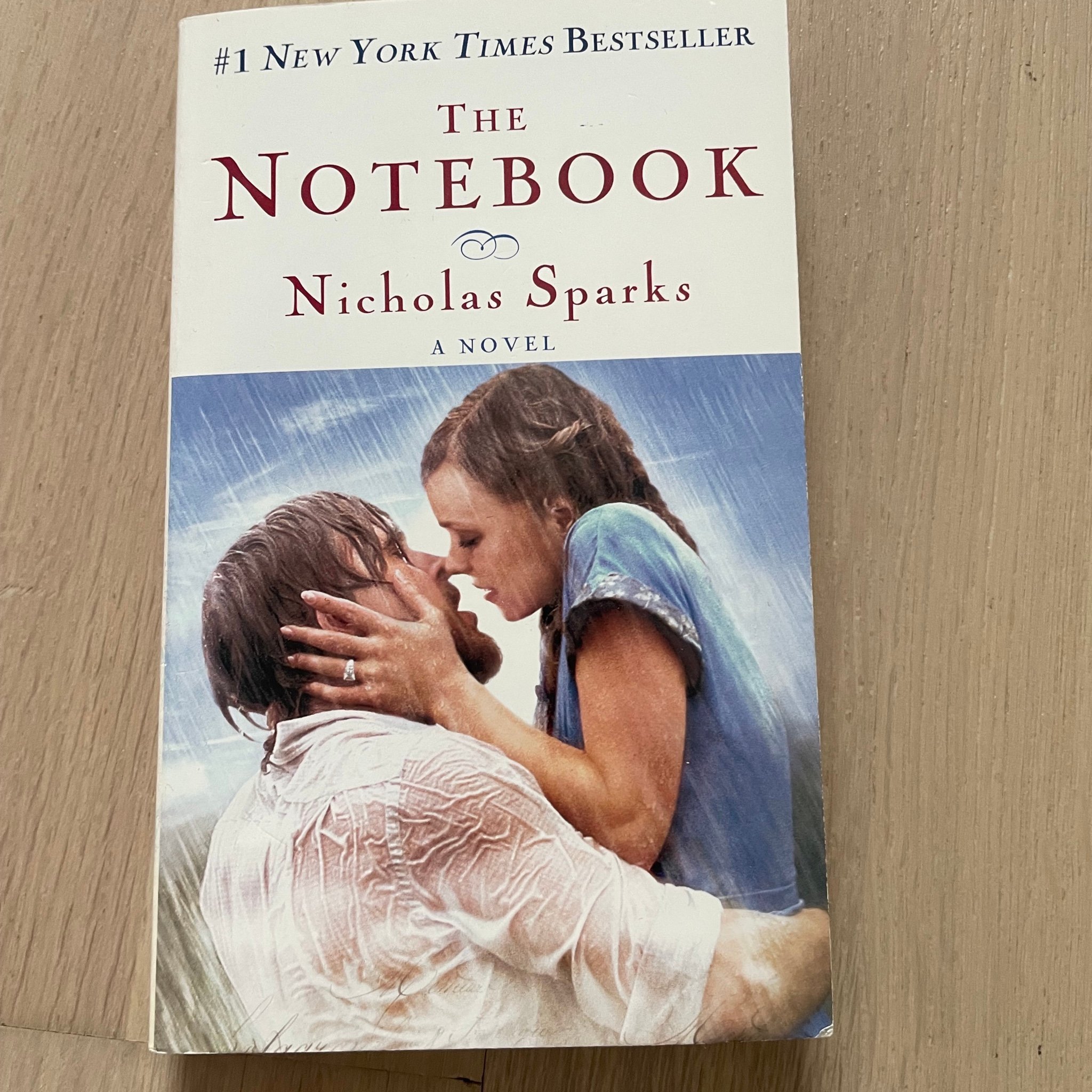 Se produkter som liknar THE NOTEBOOK av Nicholas Spar.. på Tradera ...