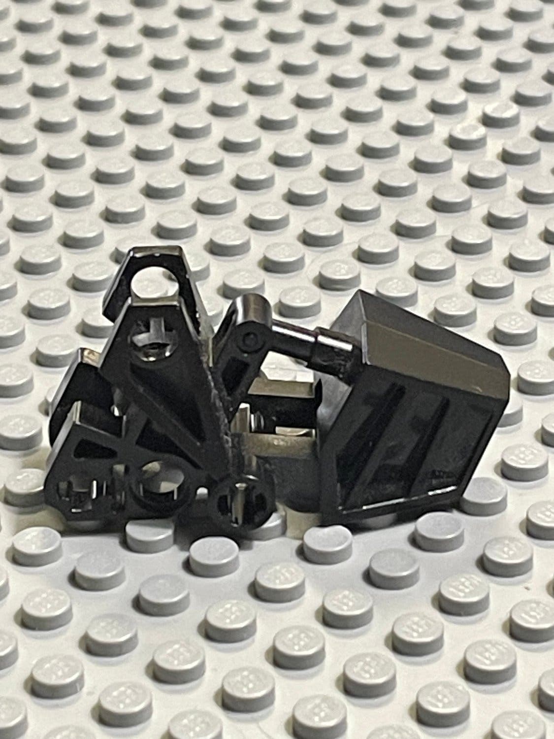 Black Bionicle Foot with Ball Joint Socket 3 x .. | Köp på Tradera ...
