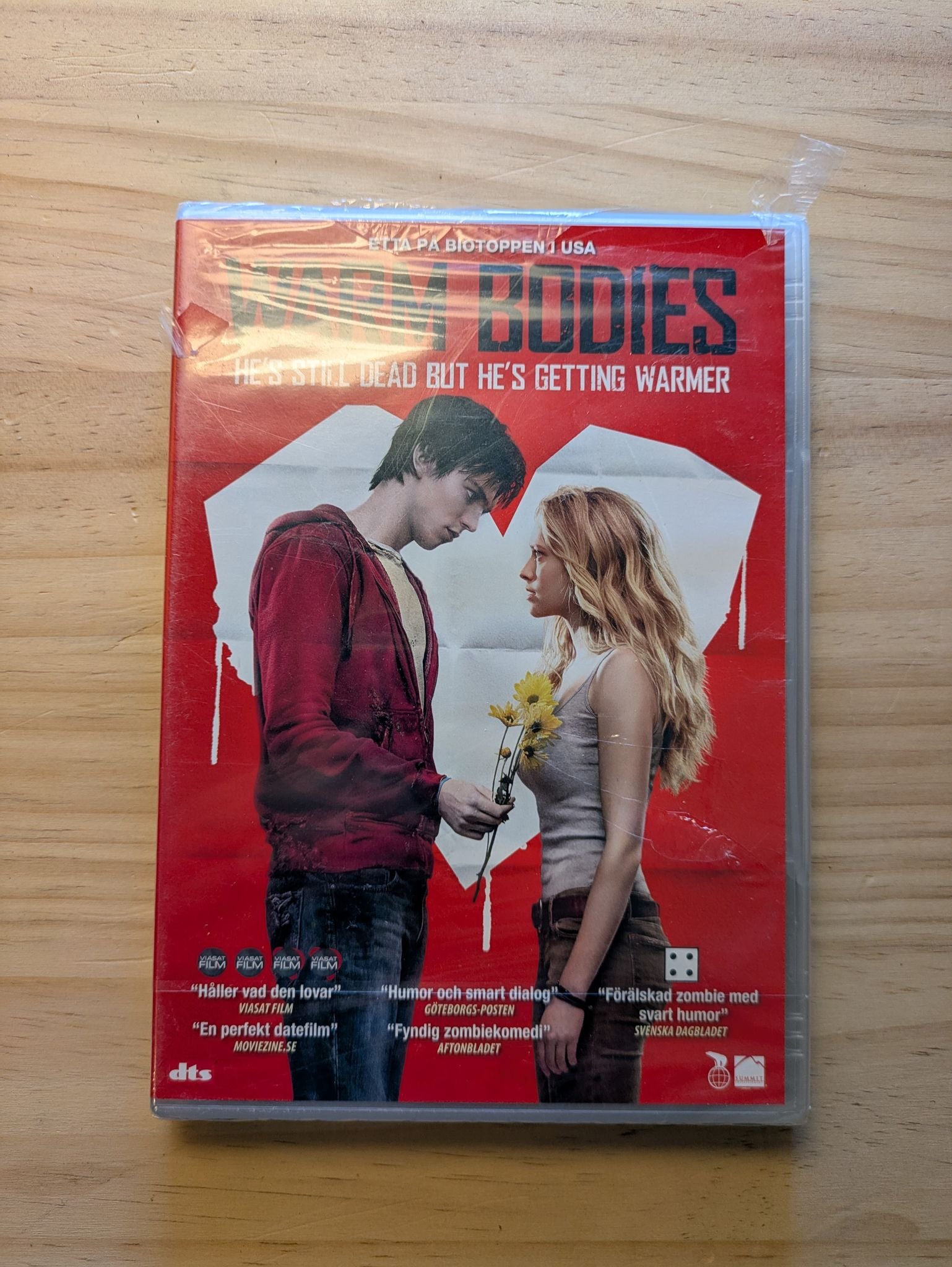 Warm Bodies - Nicholas Hou.. | Köp från Nostalgikiosken på Tradera ...