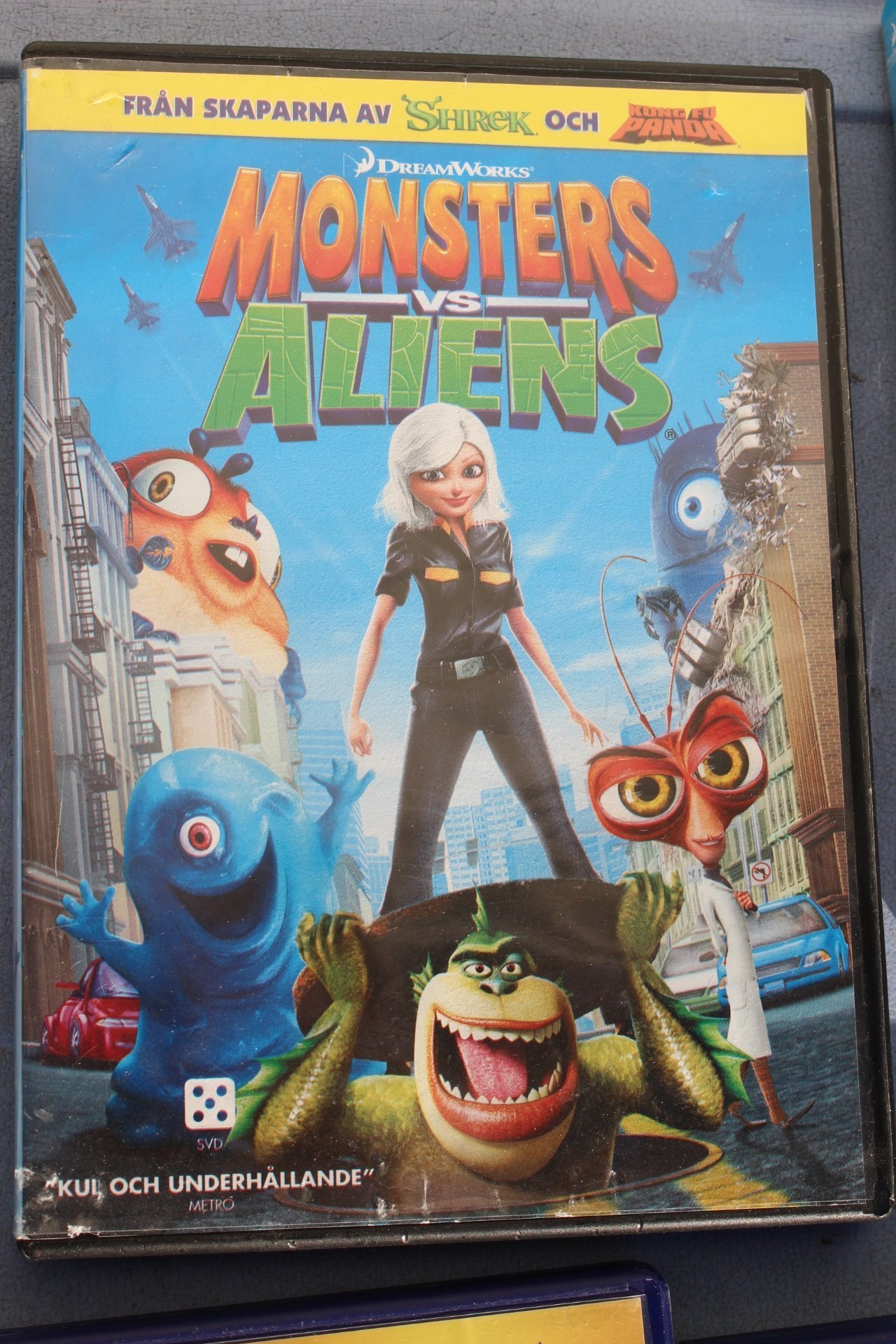 Schrek Monsters Vs Aliens Dvd Mkt Fint Skick Köp På Tradera 610047058