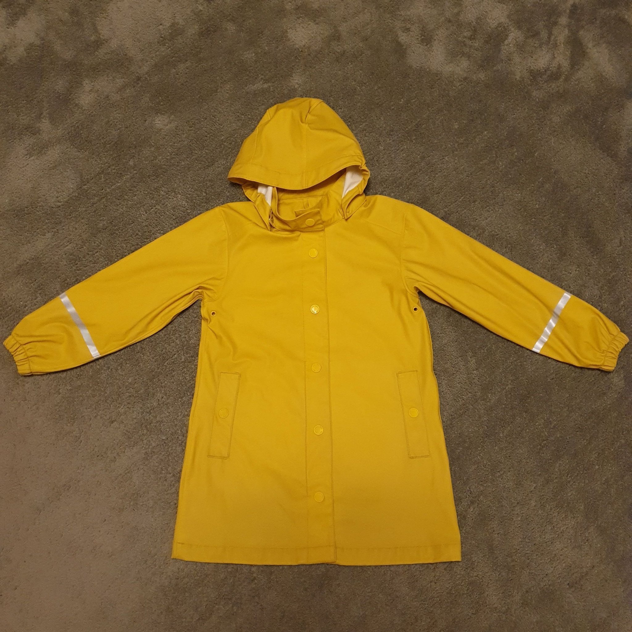 Galonkappa från Lindex stl 128 | Köp på Tradera (634259873)