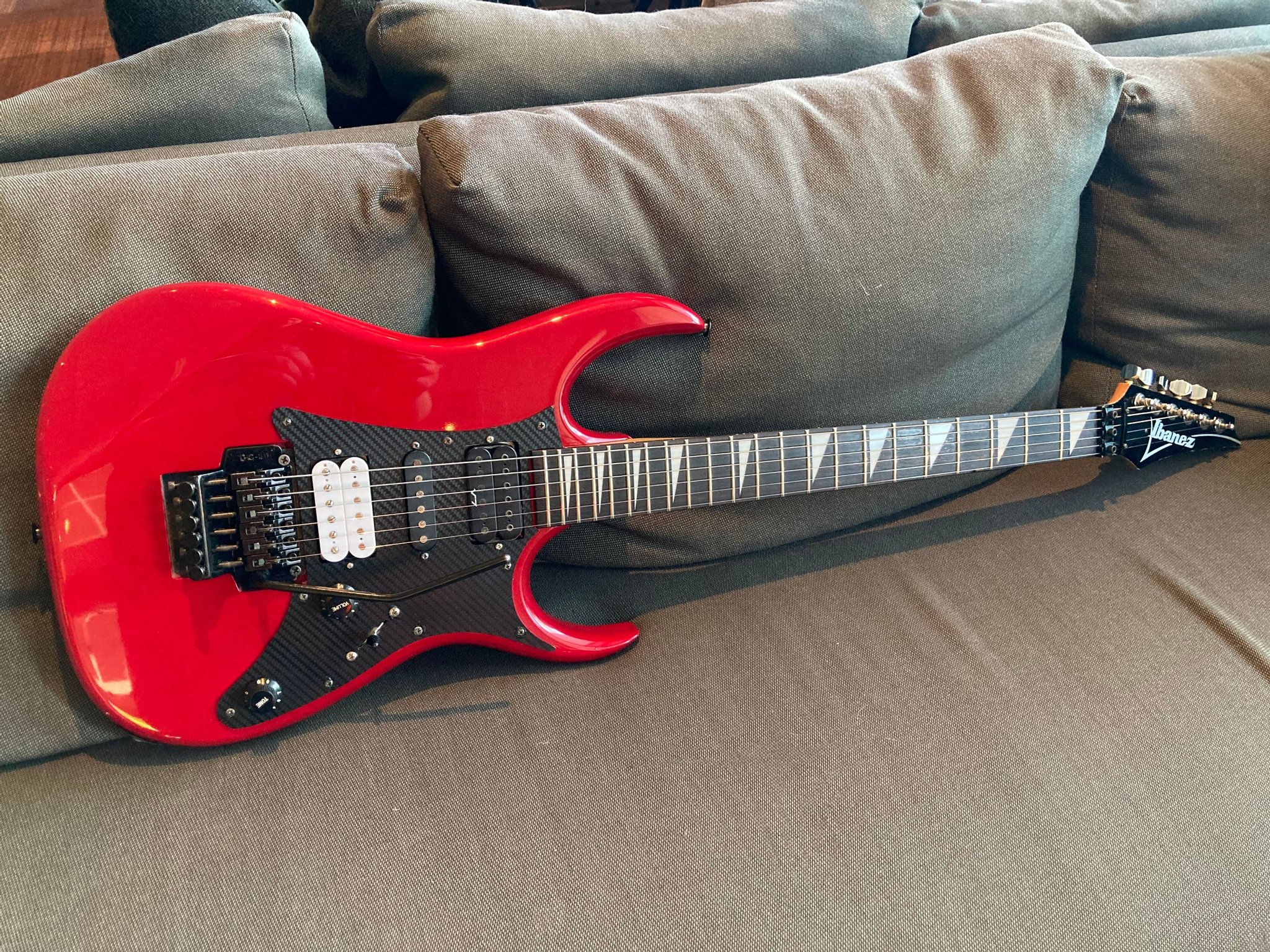 Se produkter som liknar Ibanez ex350 på Tradera (636366460)