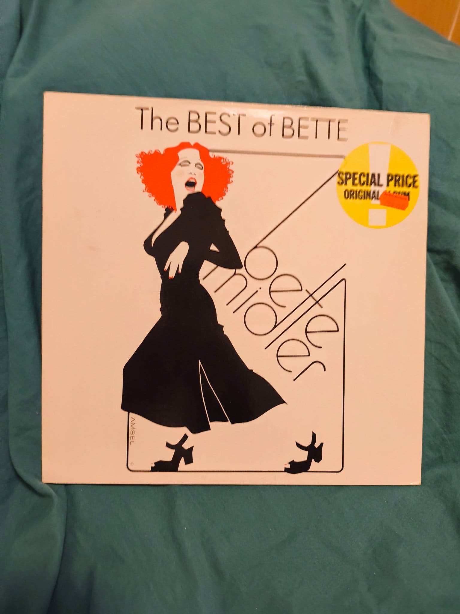 Se produkter som liknar The Best of Bette Midler - Vi.. på Tradera ...