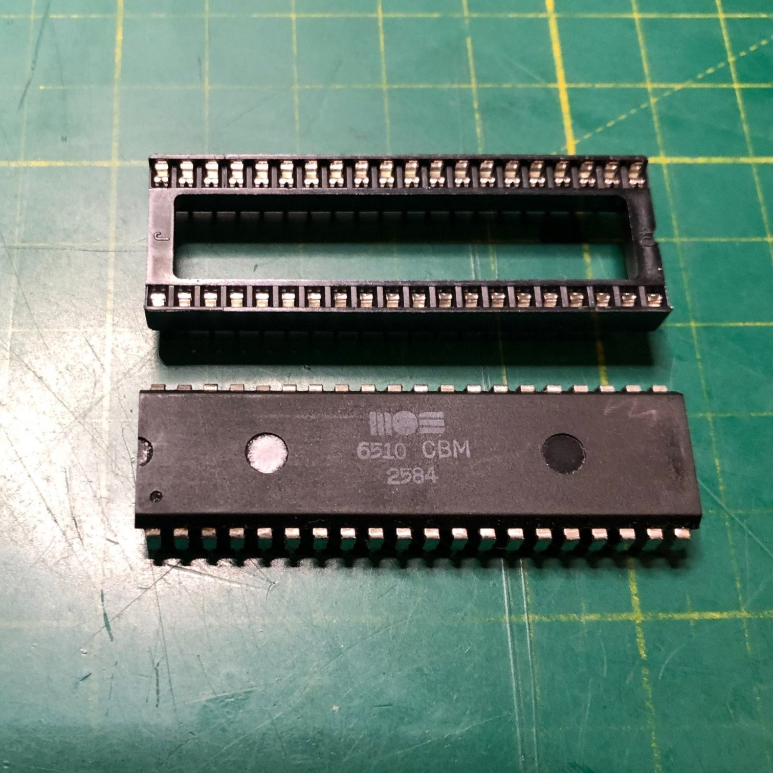 MOS 6510 CBM C64 Processor F.Fungerande med ny .. | Köp på Tradera ...