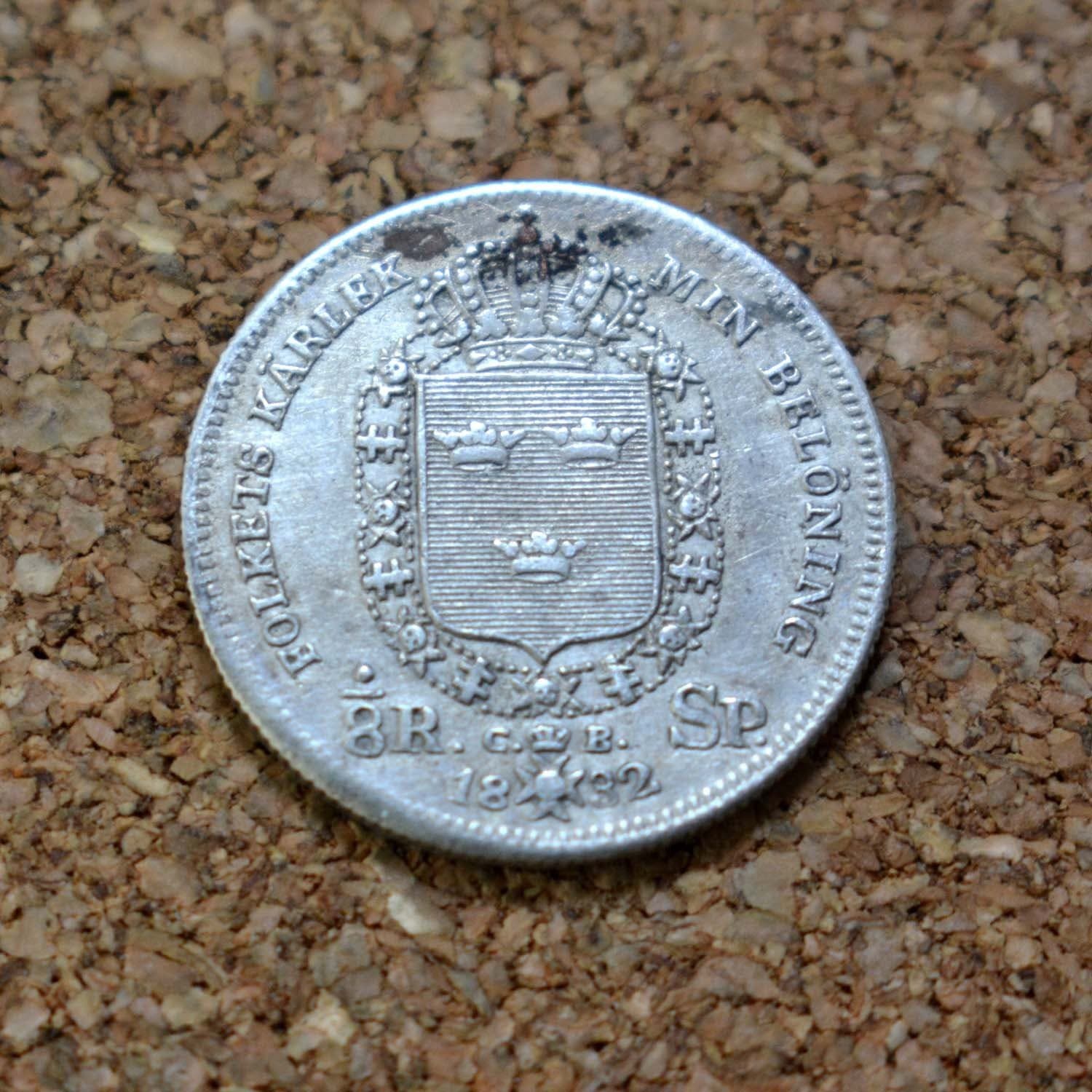 Se produkter som liknar Sverige 1832 Silver Mynt 1/8 .. på Tradera ...