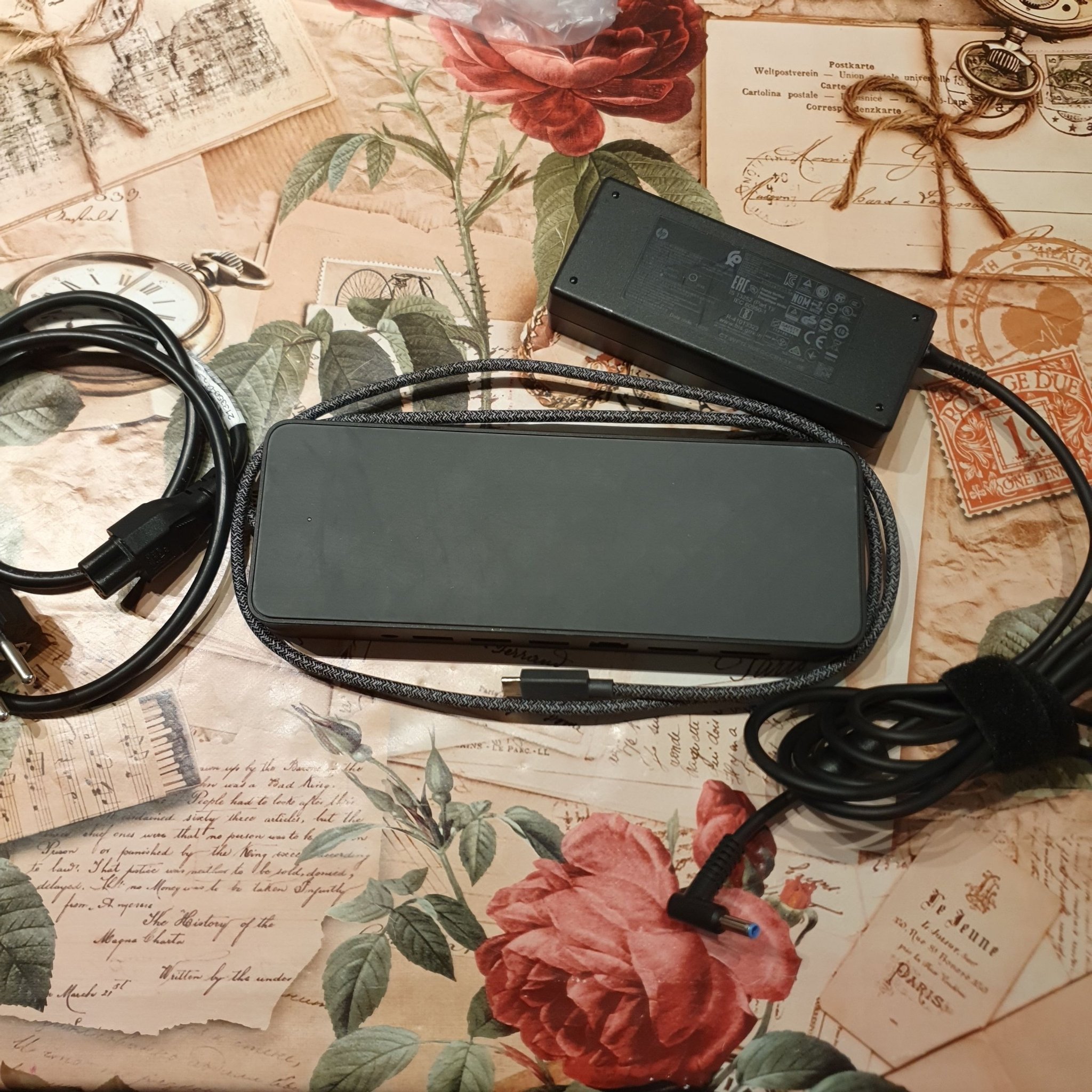 HP USB-C Universal Dock NF | Köp på Tradera (712616580)