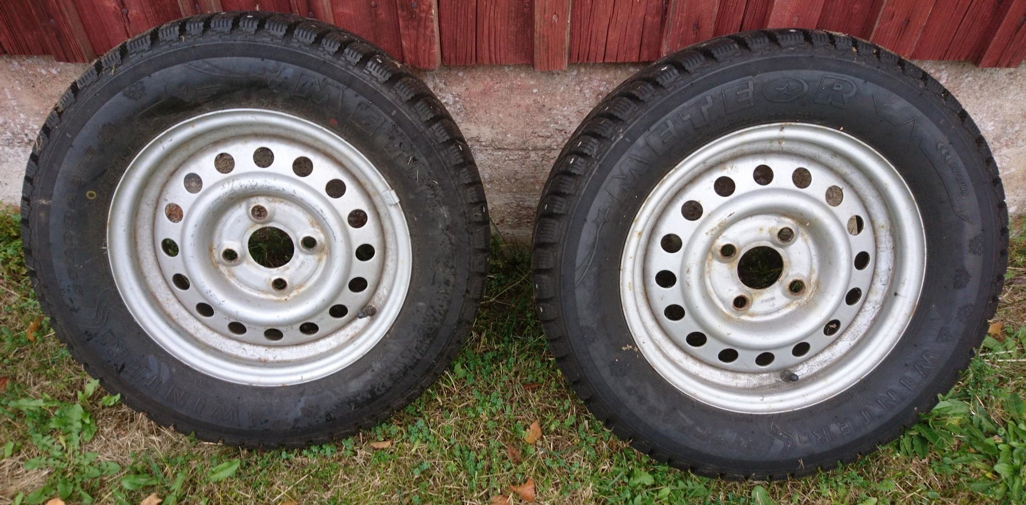 Hjul till släp Meteor Winter / dubbdäck 175/70R.. | Köp på Tradera ...