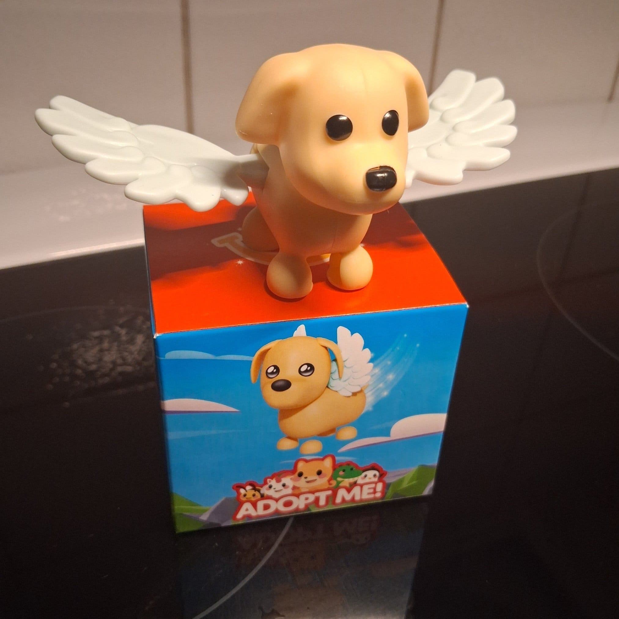 Adopt Me! NY! Hund. MCDONALD'S. Leksaker. Barn... | Köp på Tradera ...
