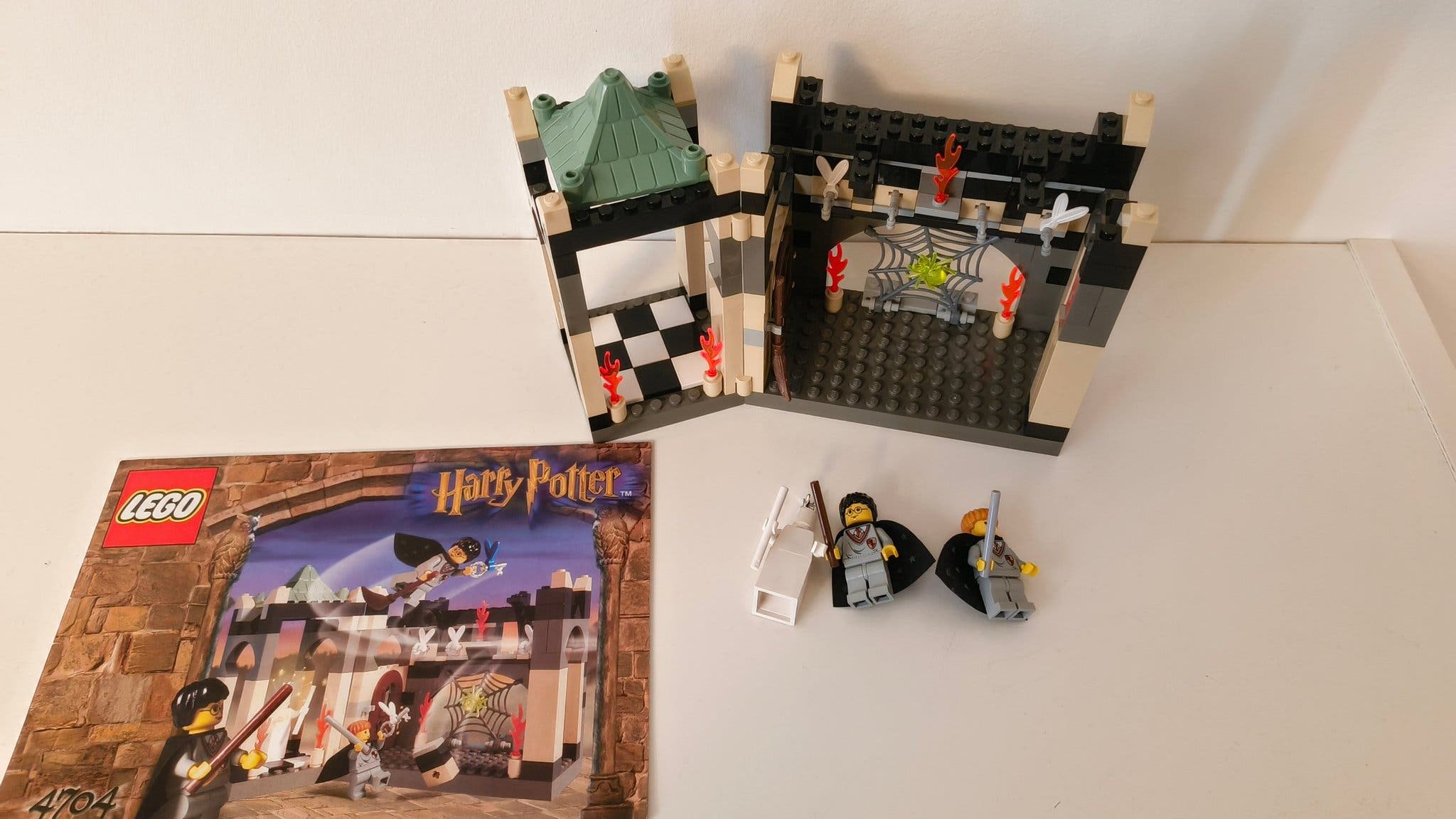 Lego Harry Potter 4704 Chamber of the Winged Keys | Köp på Tradera ...