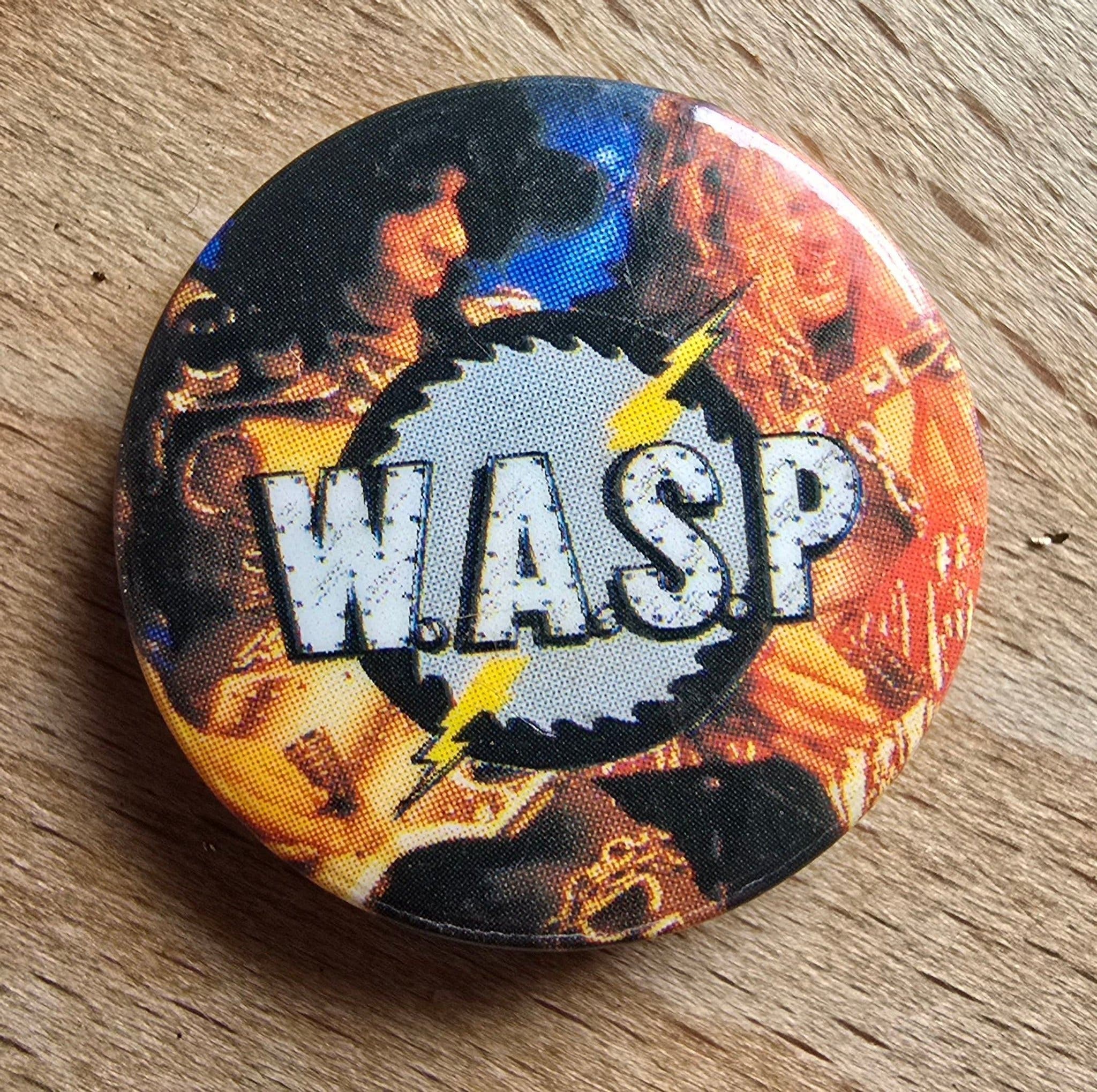 Se produkter som liknar WASP - Pin 80-talet Vintage på Tradera (695766468)