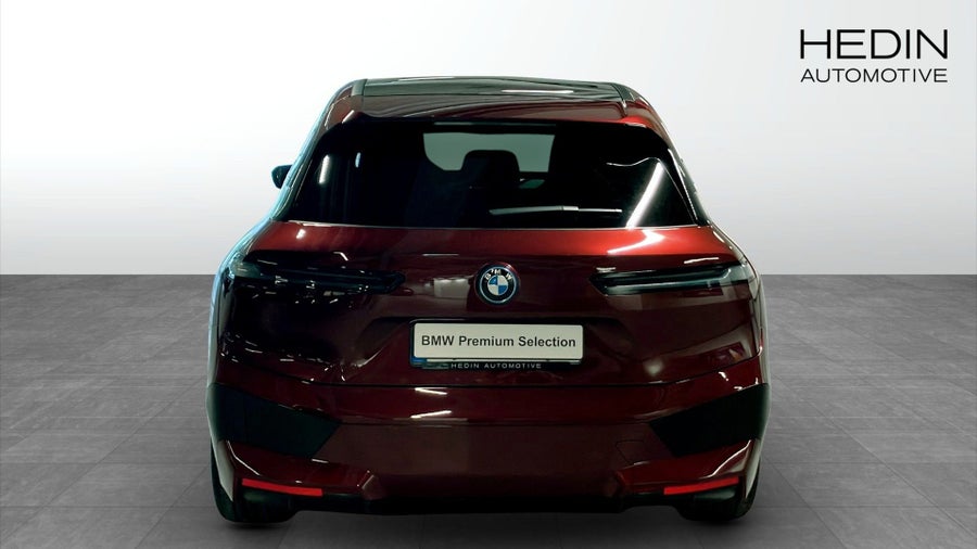 Se produkter som liknar BMW iX xDrive40 Head Up displ.. på Tradera ...