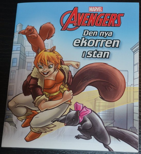Liten bok Marvel Avengers Den nya ekorren i stan | Köp på Tradera ...