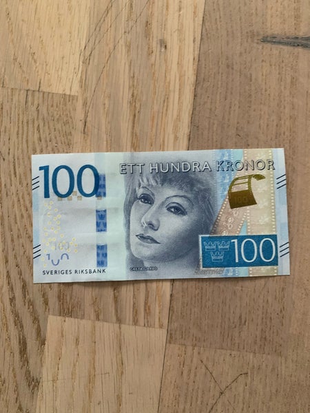 Se produkter som liknar Svensk Sedel - 100 Kronor UNC på Tradera ...