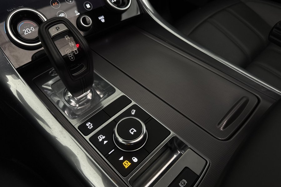 Range Rover Spor.. | Köp från kvdbil-ab-akersberga-runo på Tradera ...