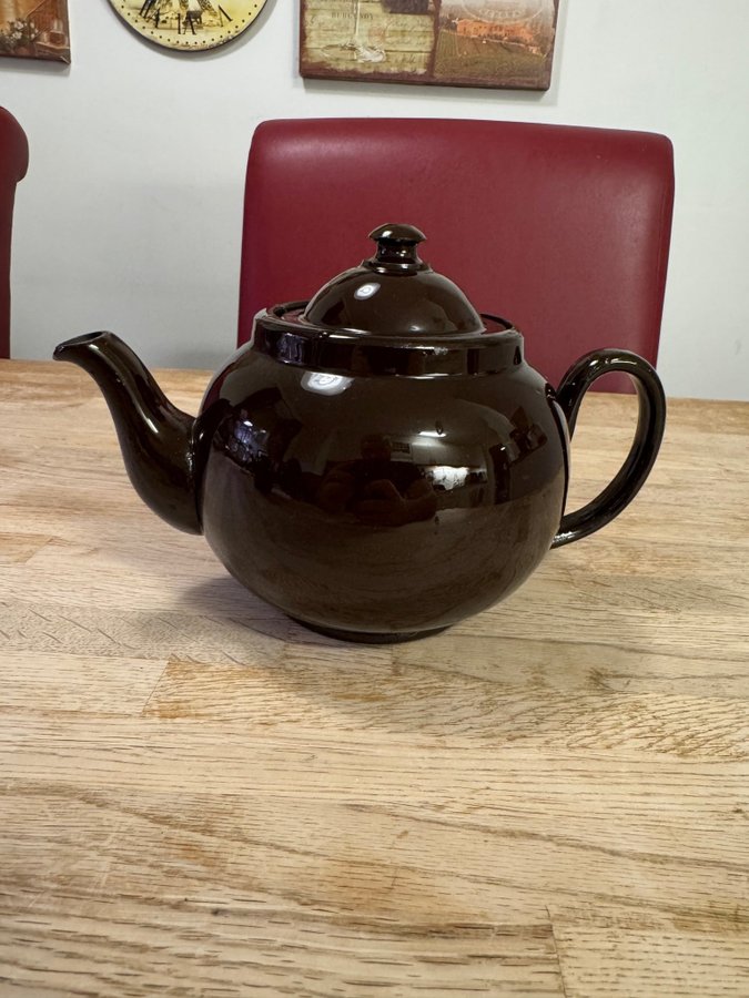 Brun Tekanna med Filter | Köp på Tradera (713302407)