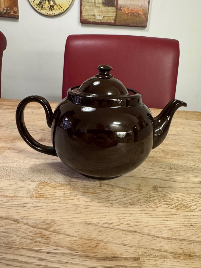 Brun Tekanna med Filter | Köp på Tradera (713302407)