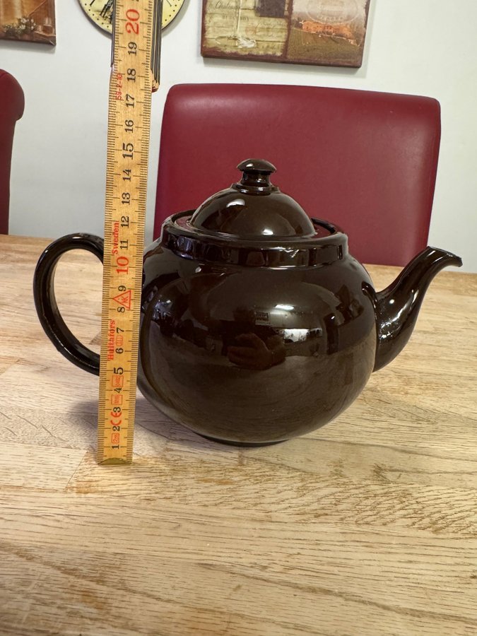 Brun Tekanna med Filter | Köp på Tradera (713302407)