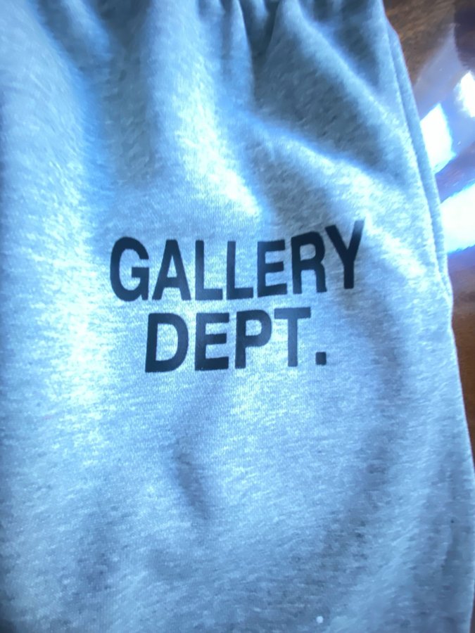 Gallery Dept. gråa sweatpants, storlek M | Köp på Tradera (708379008)