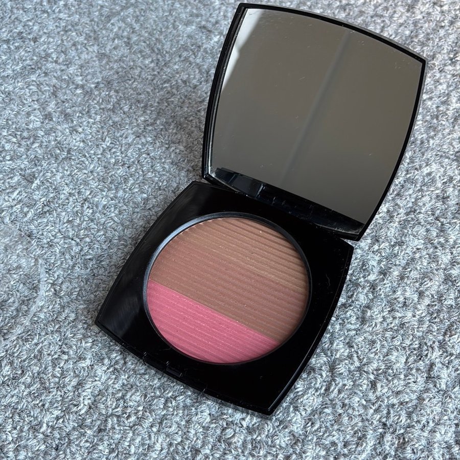 Chanel Les Beiges Puder Medium Rose Gold | Köp på Tradera (711487326)
