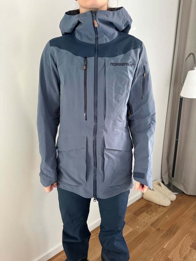 Se produkter som liknar Norrøna Tamok Gore-Tex Perfor.. på Se produkter som liknar Norrøna Tamok Gore-Tex Perfor.. på