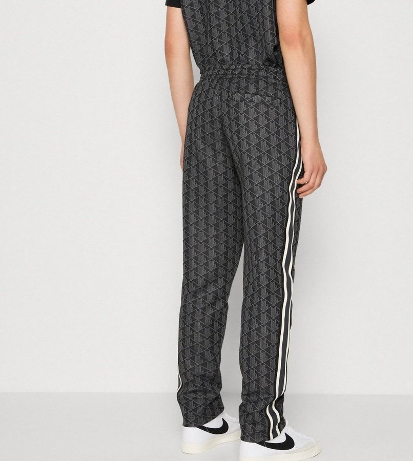Lacoste Träningsbyxor | Köp på Tradera (733492715)