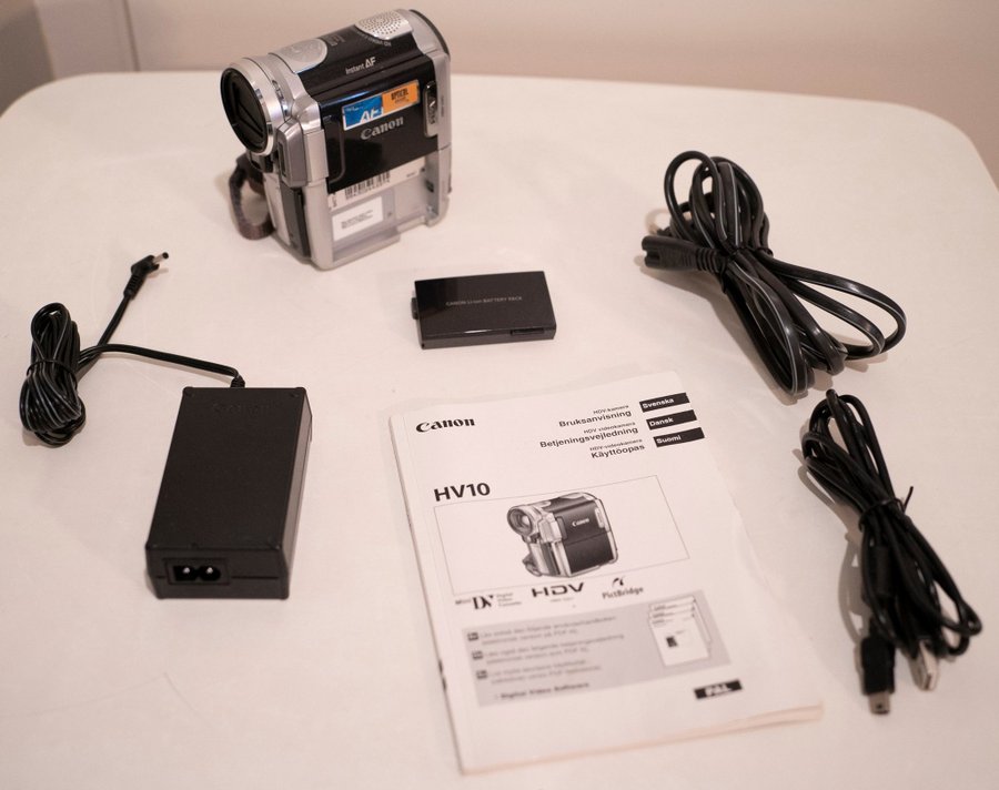 Se produkter som liknar Canon HV10 HDV / miniDV Digit.. på Tradera ...