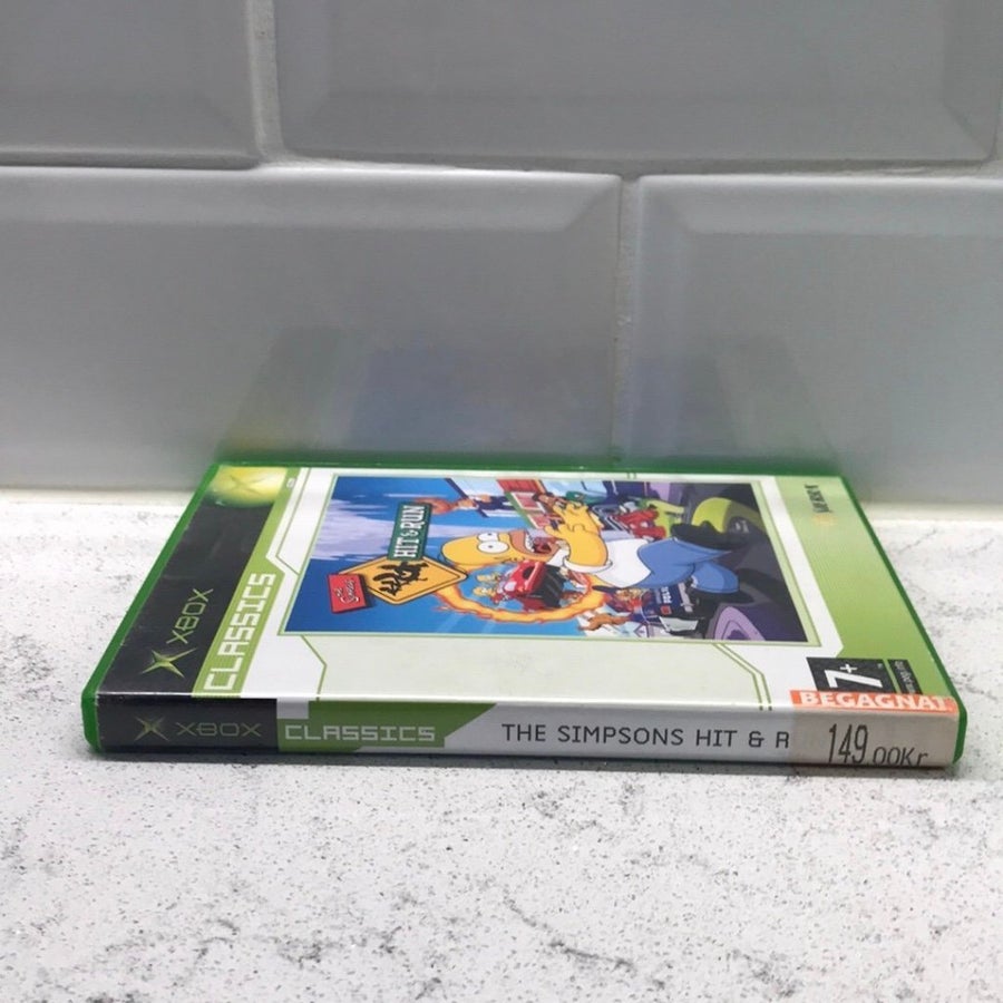 Se produkter som liknar The Simpsons Hit & Run - Xbox.. på Tradera ...
