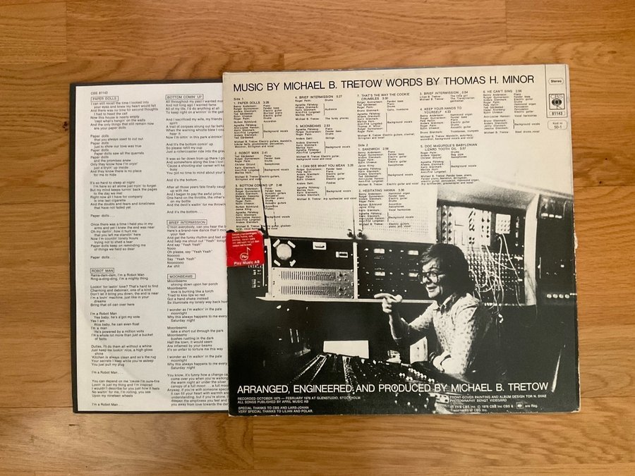 Michael B. Tretow - Paper Dolls - LP | Köp på Tradera (713003796)